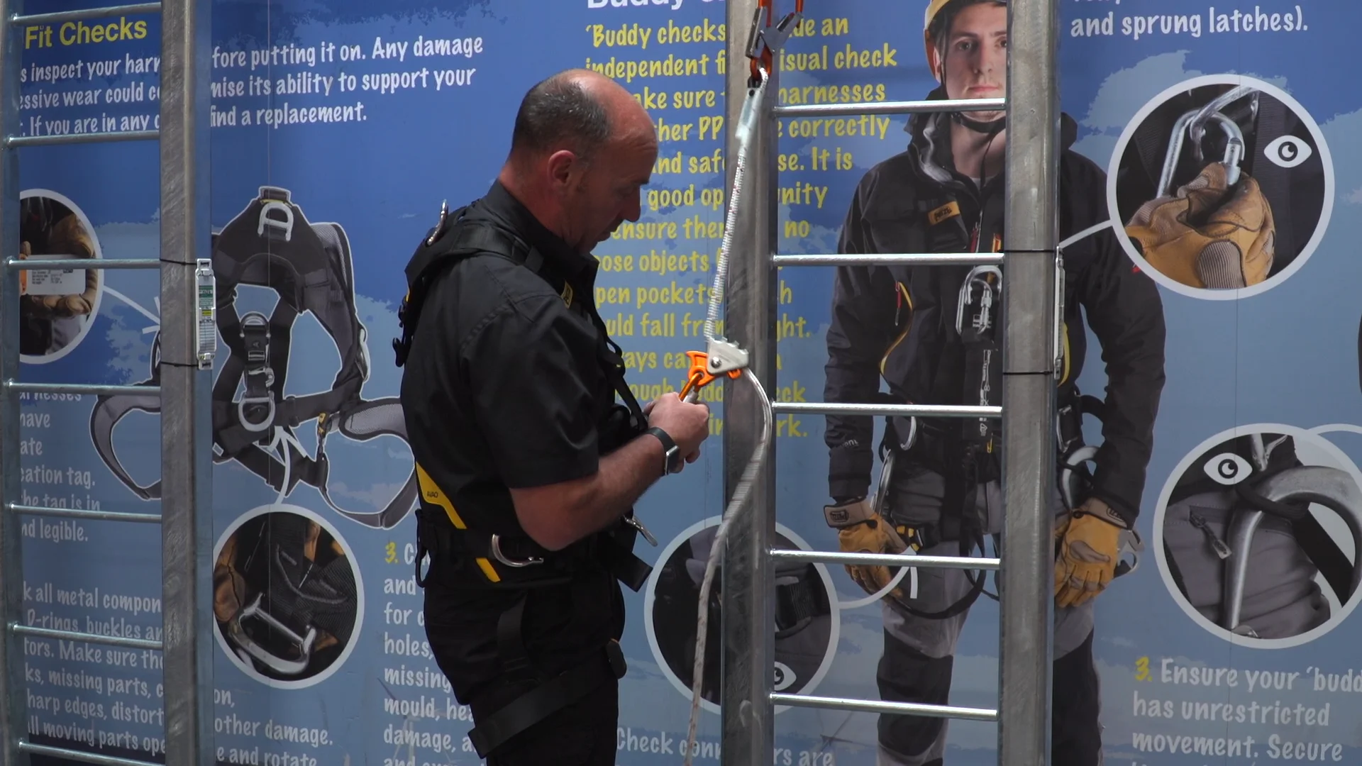 HFR Personal Protective Equipment - Skylotec Ergogrip SK12 on Vimeo