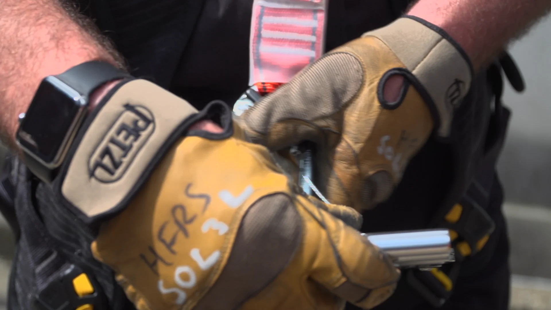 HFR Personal Protective Equipment - Cabloc Detachable Cable Sleeve on Vimeo