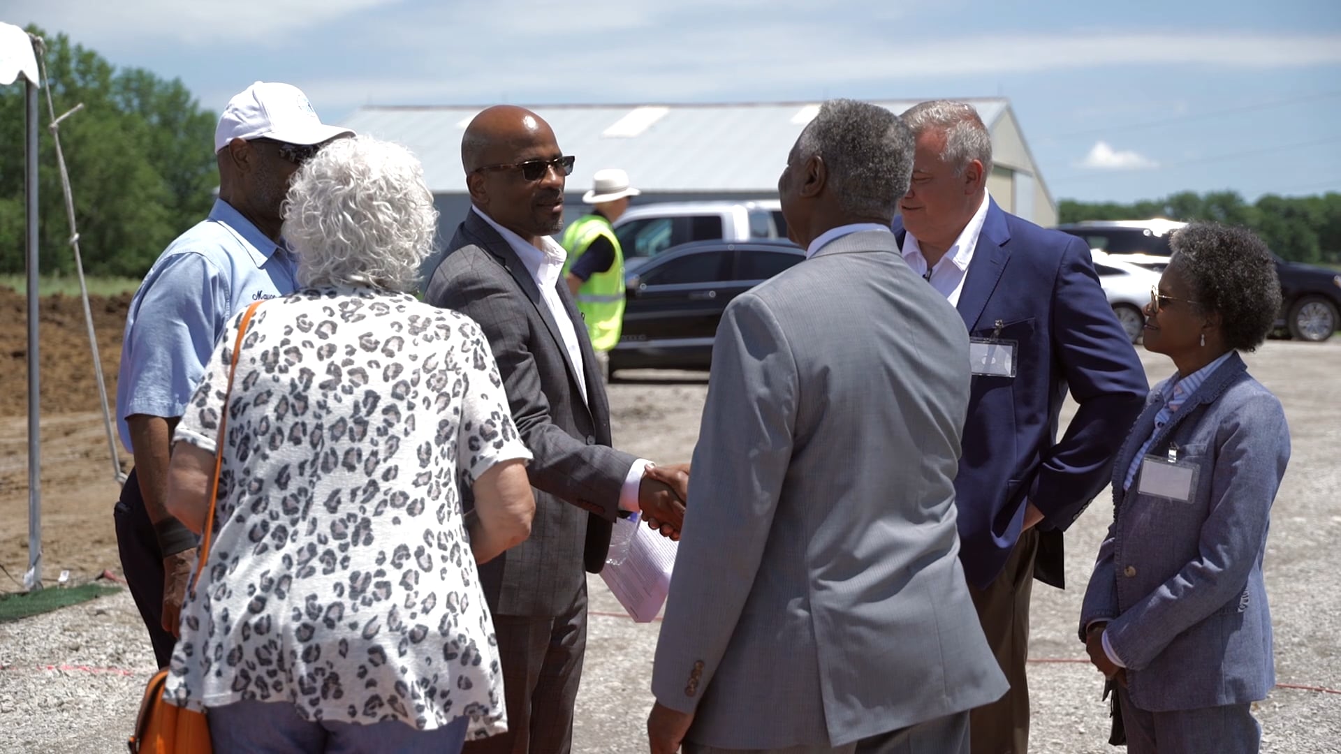 Blue Springs Beam Signing - 2018 on Vimeo