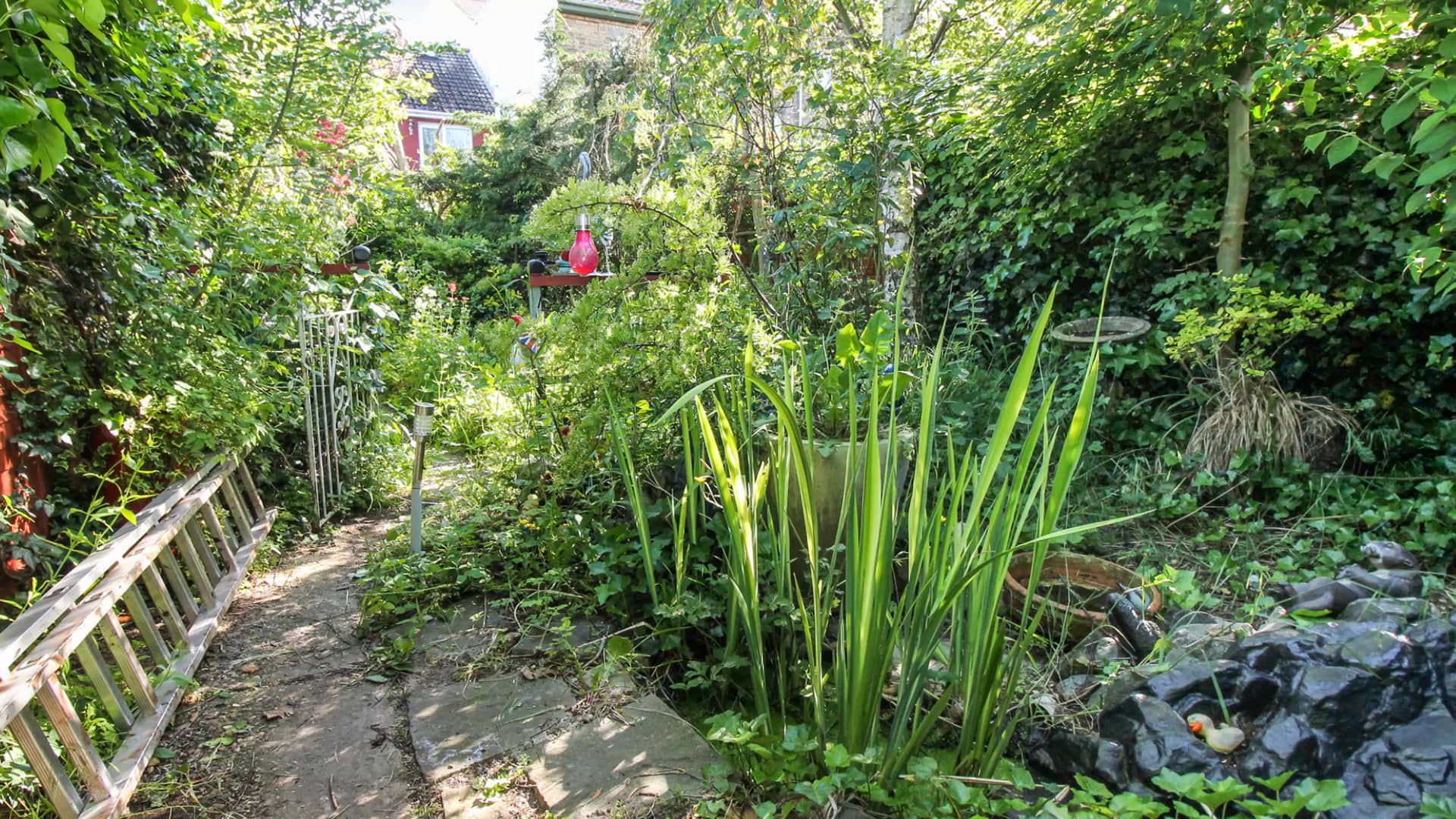 DENMARK ROAD, LOWESTOFT on Vimeo