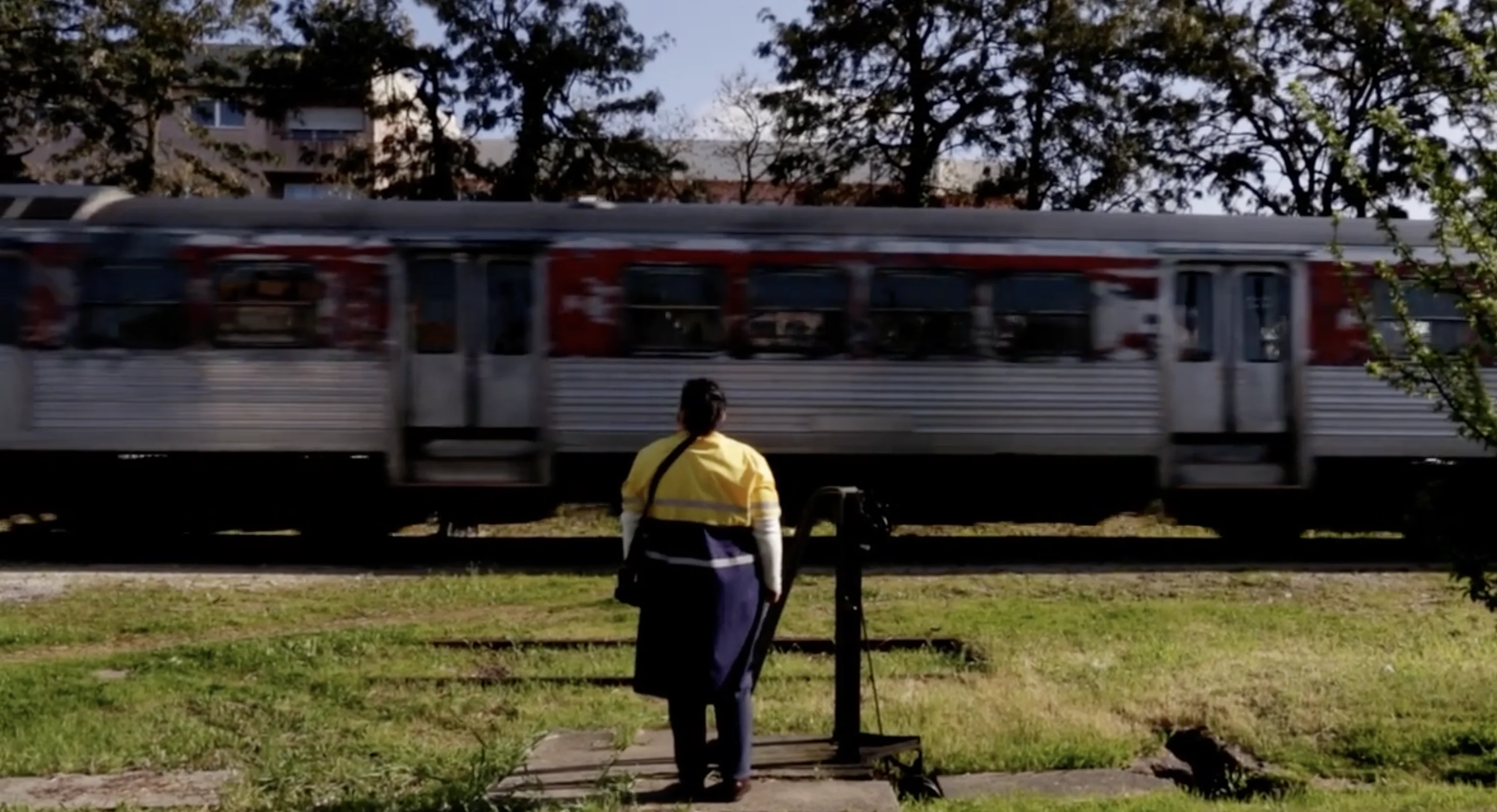 A bordo do comboio mais lento de Portugal on Vimeo