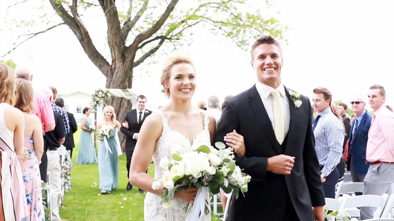 Ellie & Esley // Highlight Reel on Vimeo