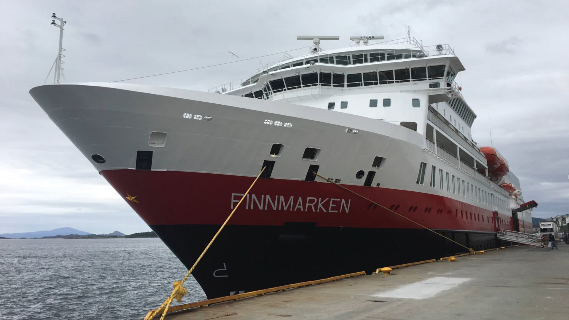 Hurtigruten MS Finnmarken on Vimeo