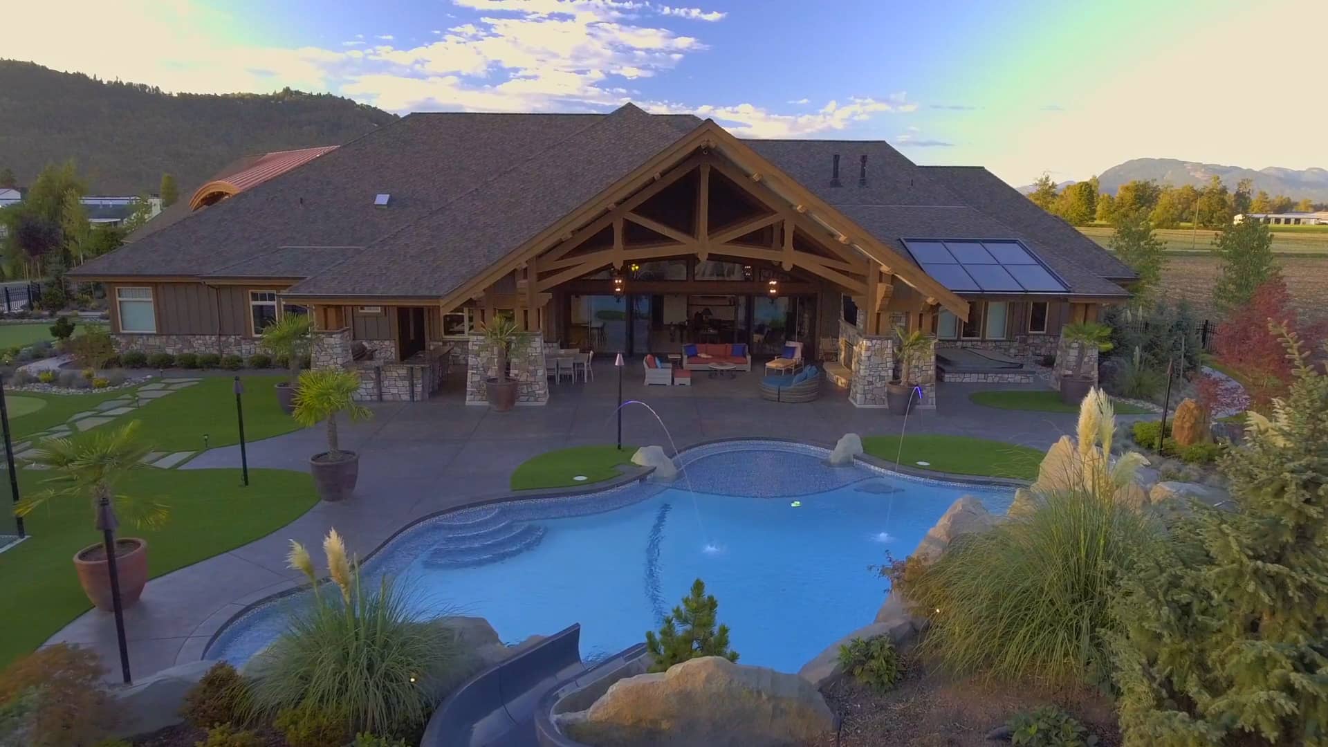 American Pools Chilliwack on Vimeo