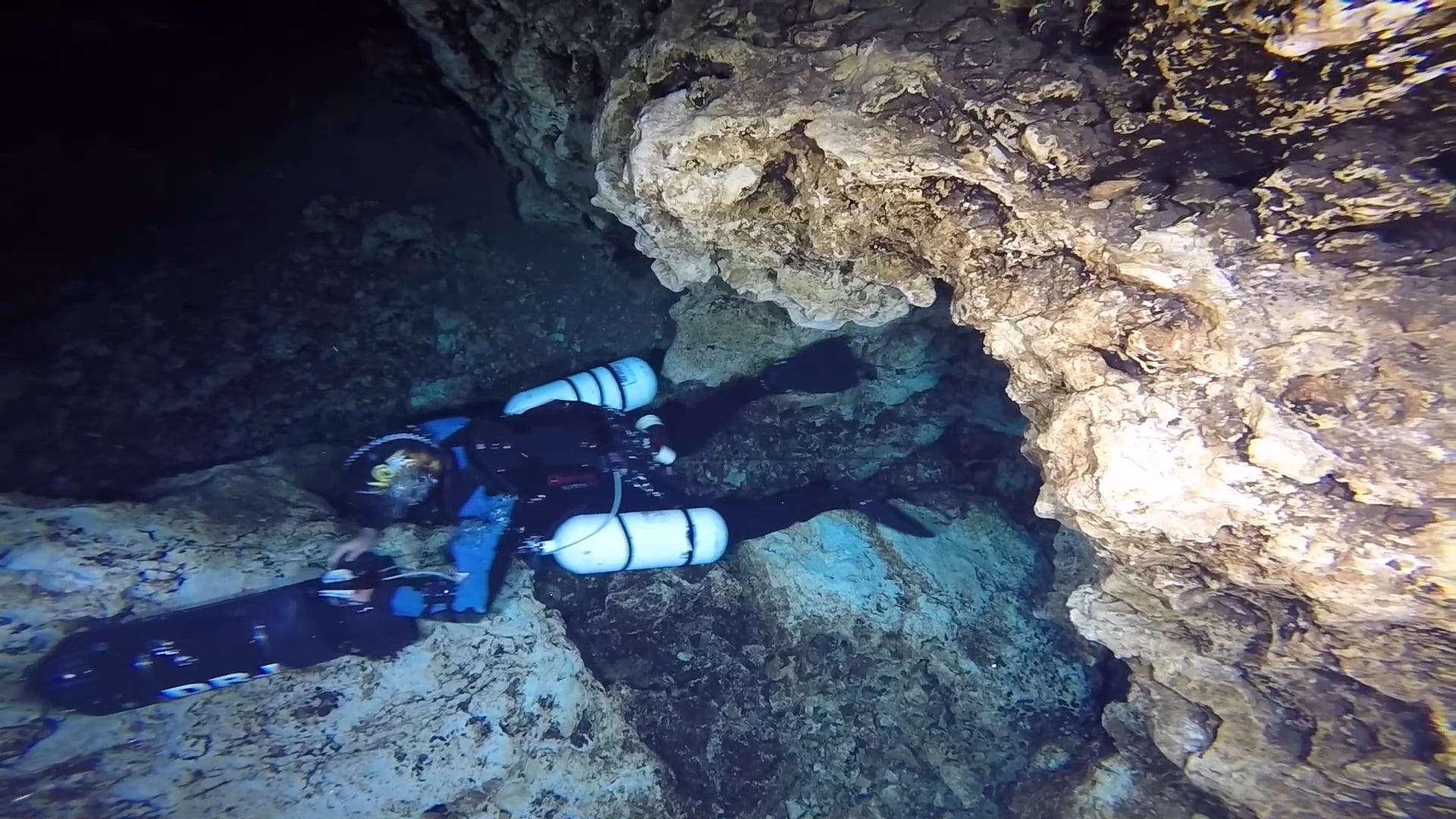 Flying While Diving on Vimeo