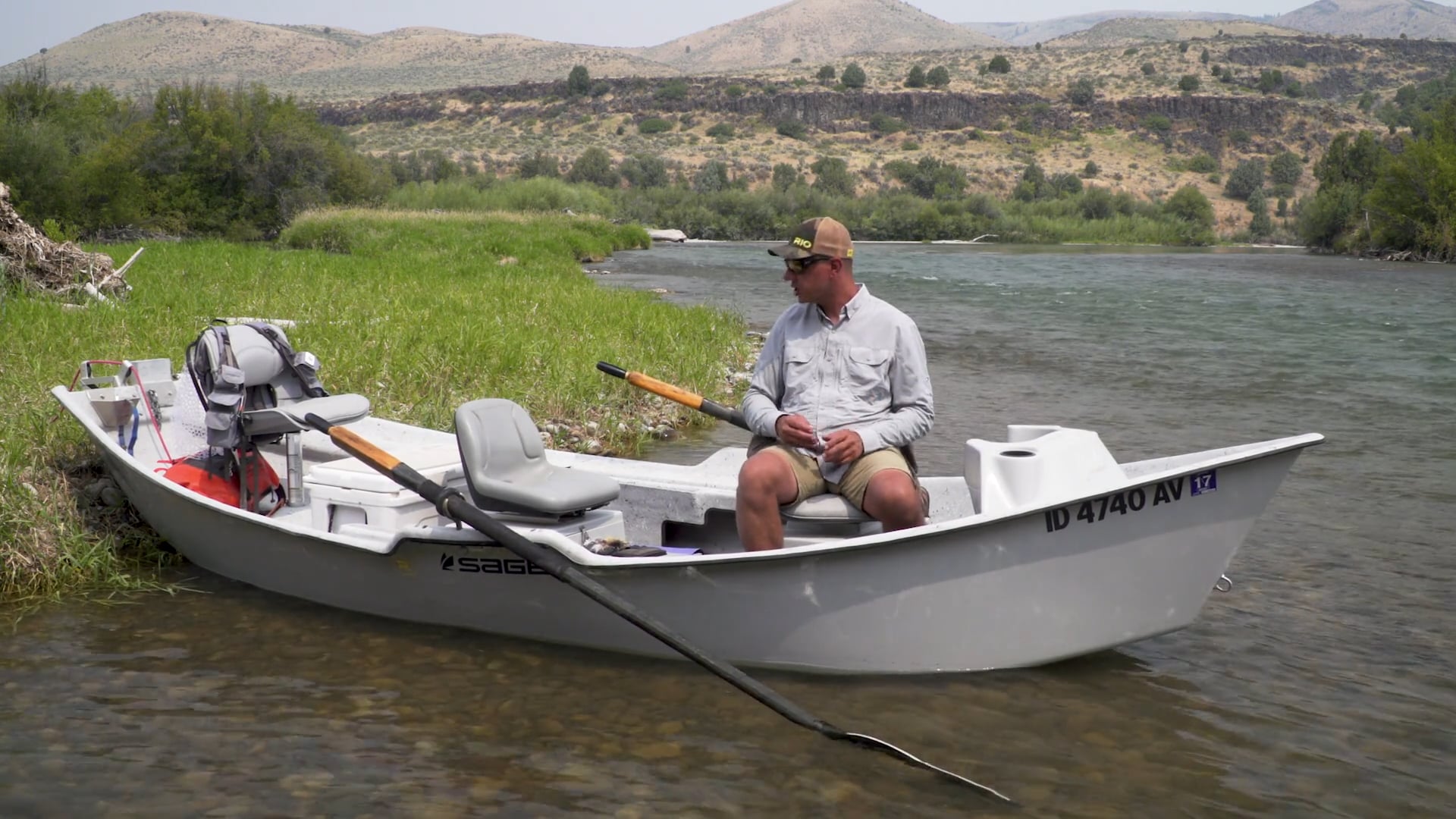 S2 E9 How To Fish From a Drift Boat on Vimeo