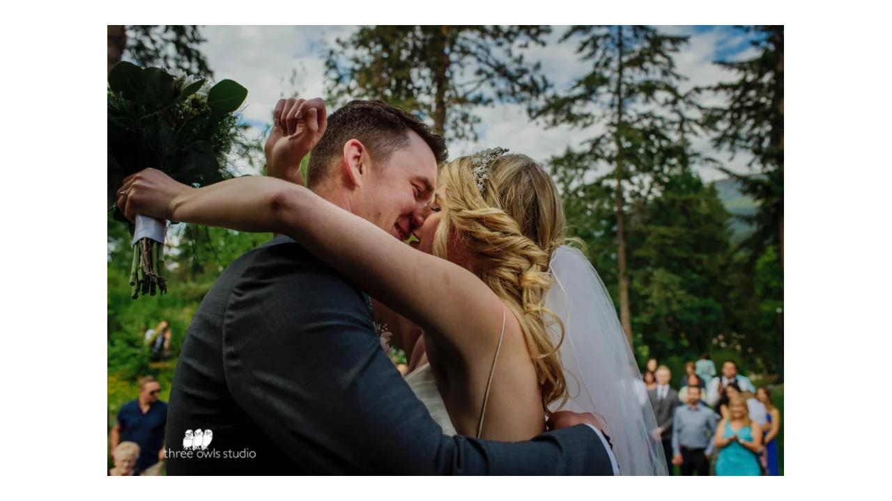 Nelson BC Wedding Photographer: Carley and Ross on Vimeo