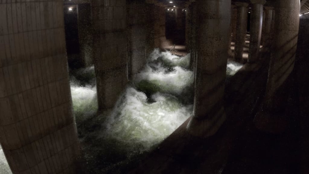 Tokyo sewer water simulation v2 on Vimeo