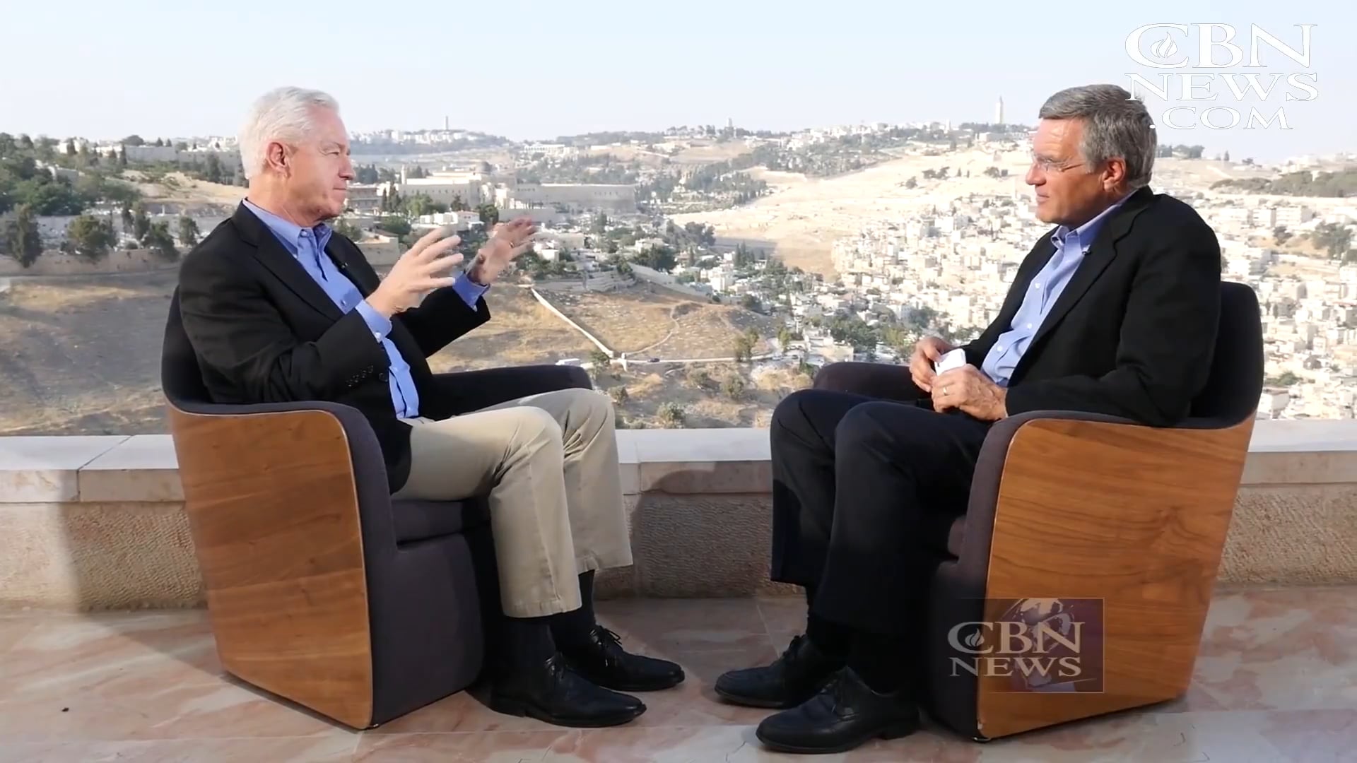 Chris Mitchell of CBN News and Pastor Ray on Vimeo