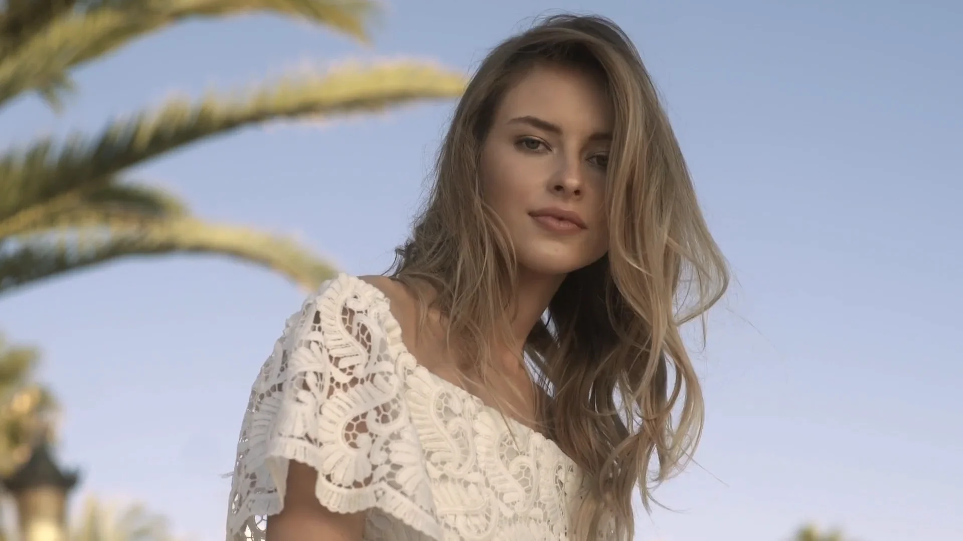 Dominika Podczaska for Saadiyat Island - TARANKO Summer Collection 2017 ...