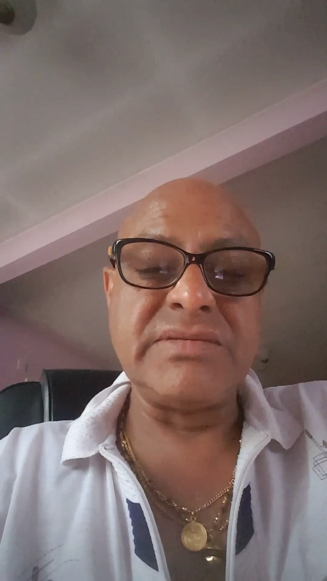 DIPAK BHATT Review on Vimeo