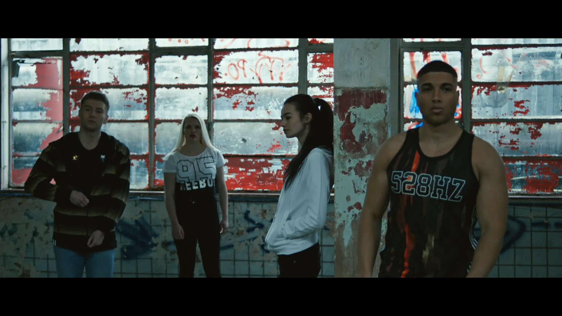 Dezzi Fashion Film on Vimeo