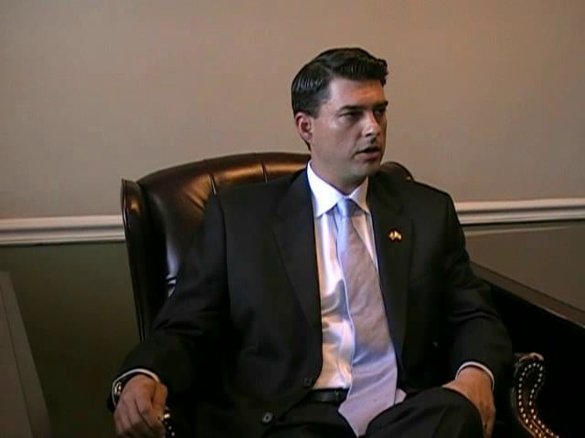 19 Questions with Robert Rainville on Vimeo