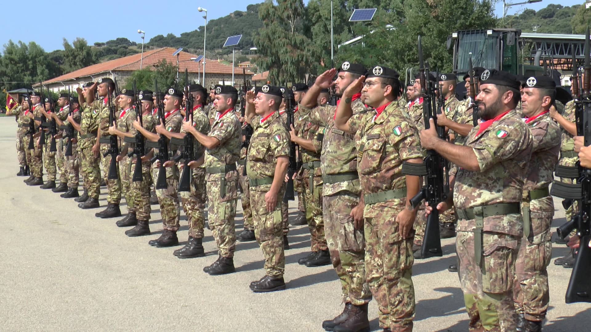 BRIGATA SASSARI: TEN. COL. ANTONIO MASIA AL COMANDO BTG "BOLSENA" 5 ...