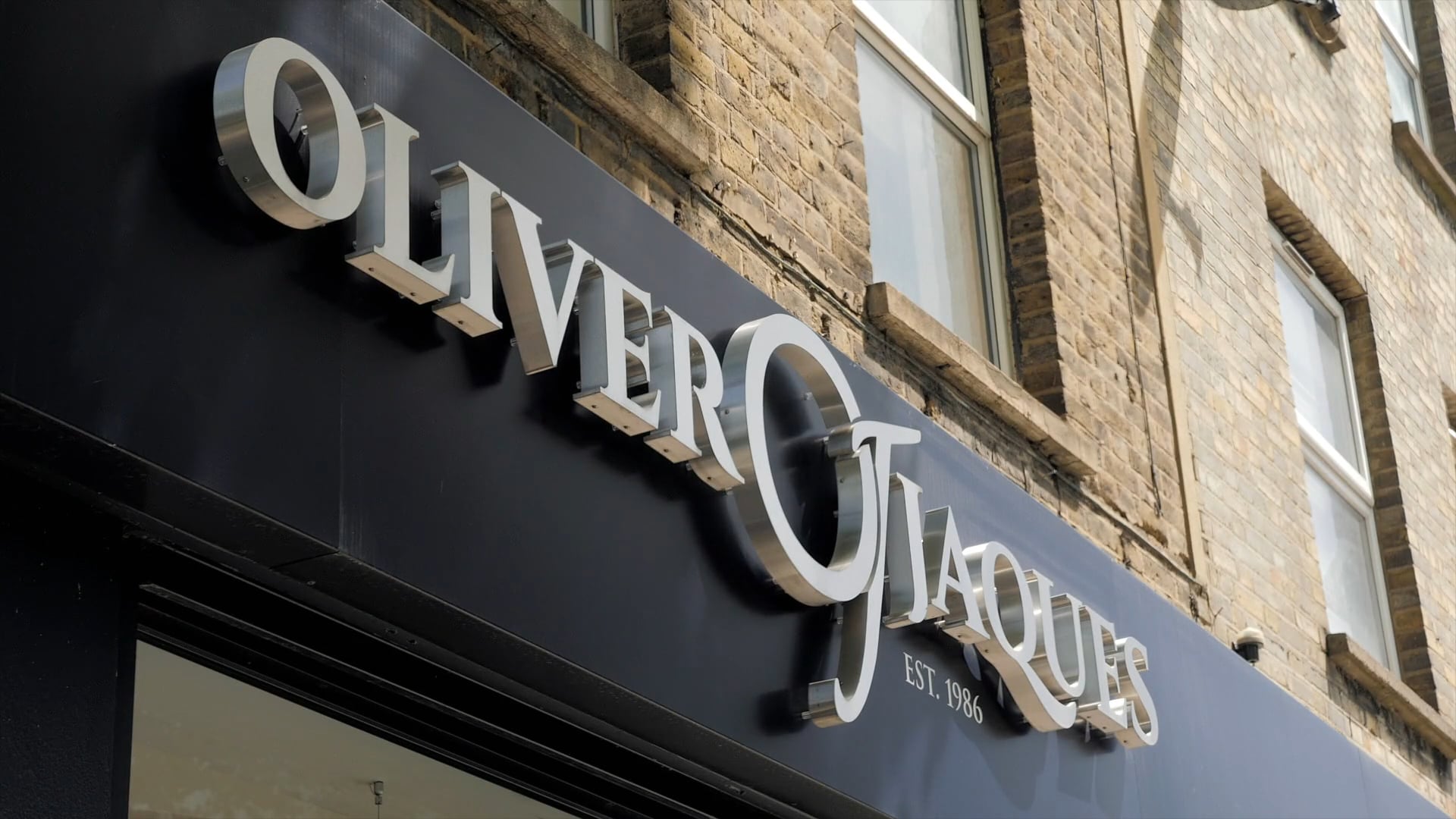 Oliver Jaques Estate Agent on Vimeo