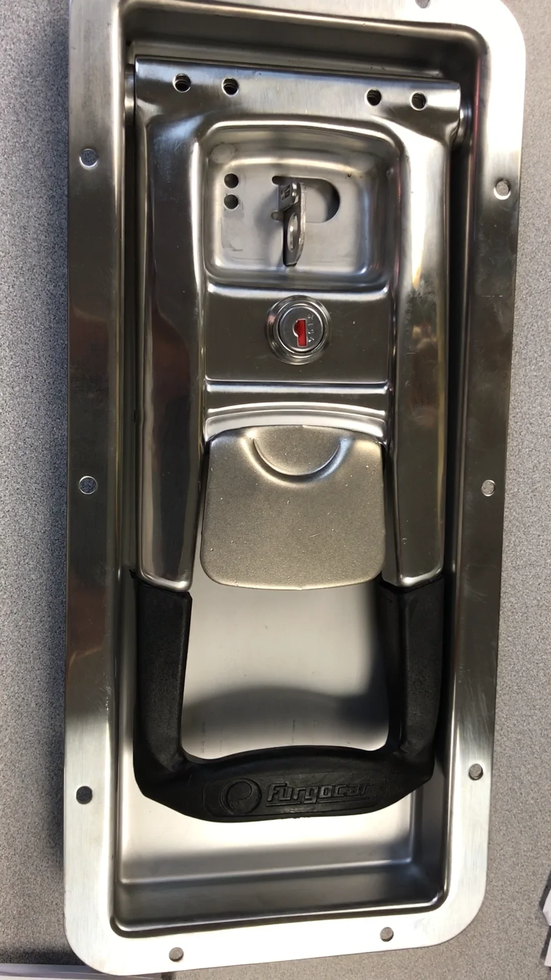 RUSH FURGOCAR LATCHING DEMO on Vimeo