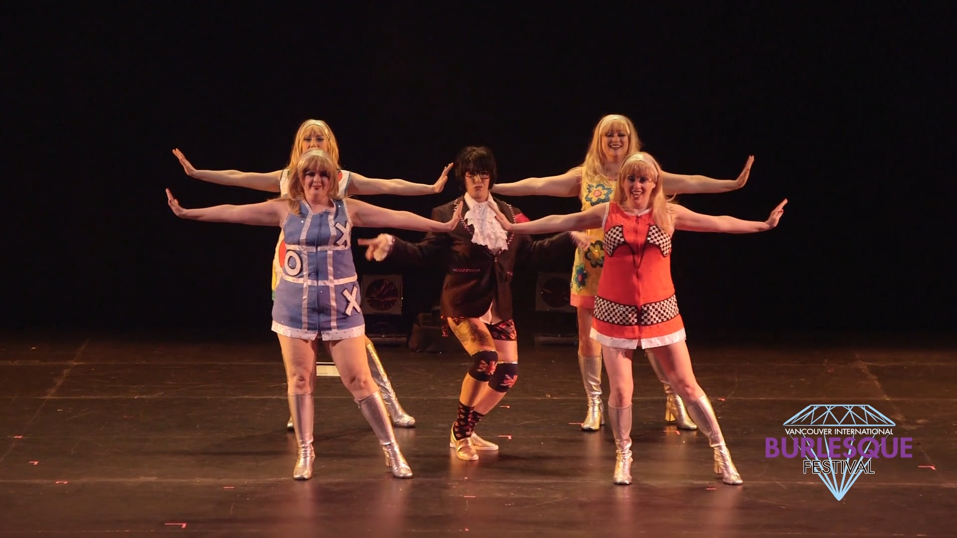 Austin Powers & The Fembots - The Cheesecake Burlesque Revue at ...