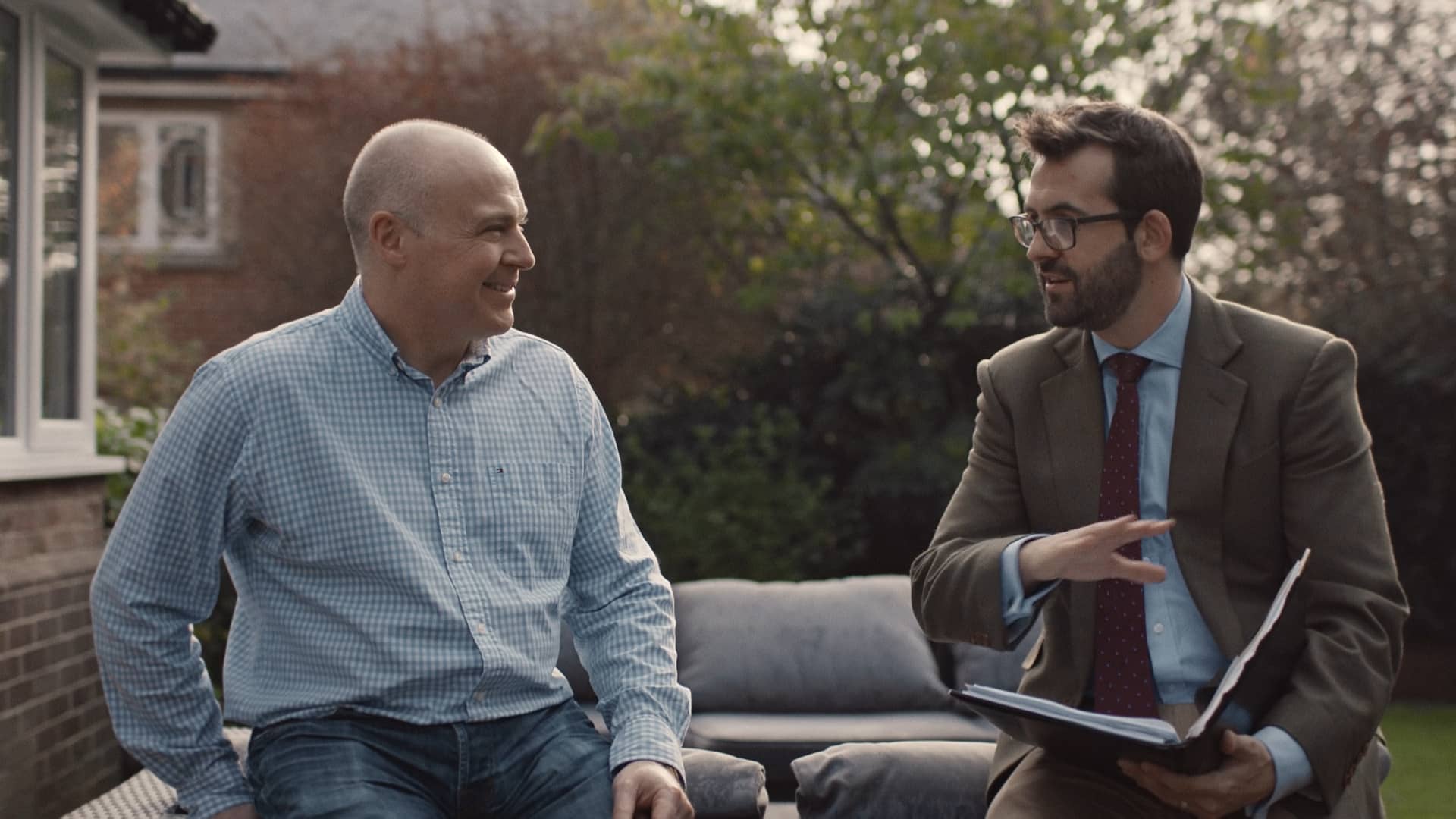 NFU Mutual // TVC // Fee Free 10” (Welsh) on Vimeo