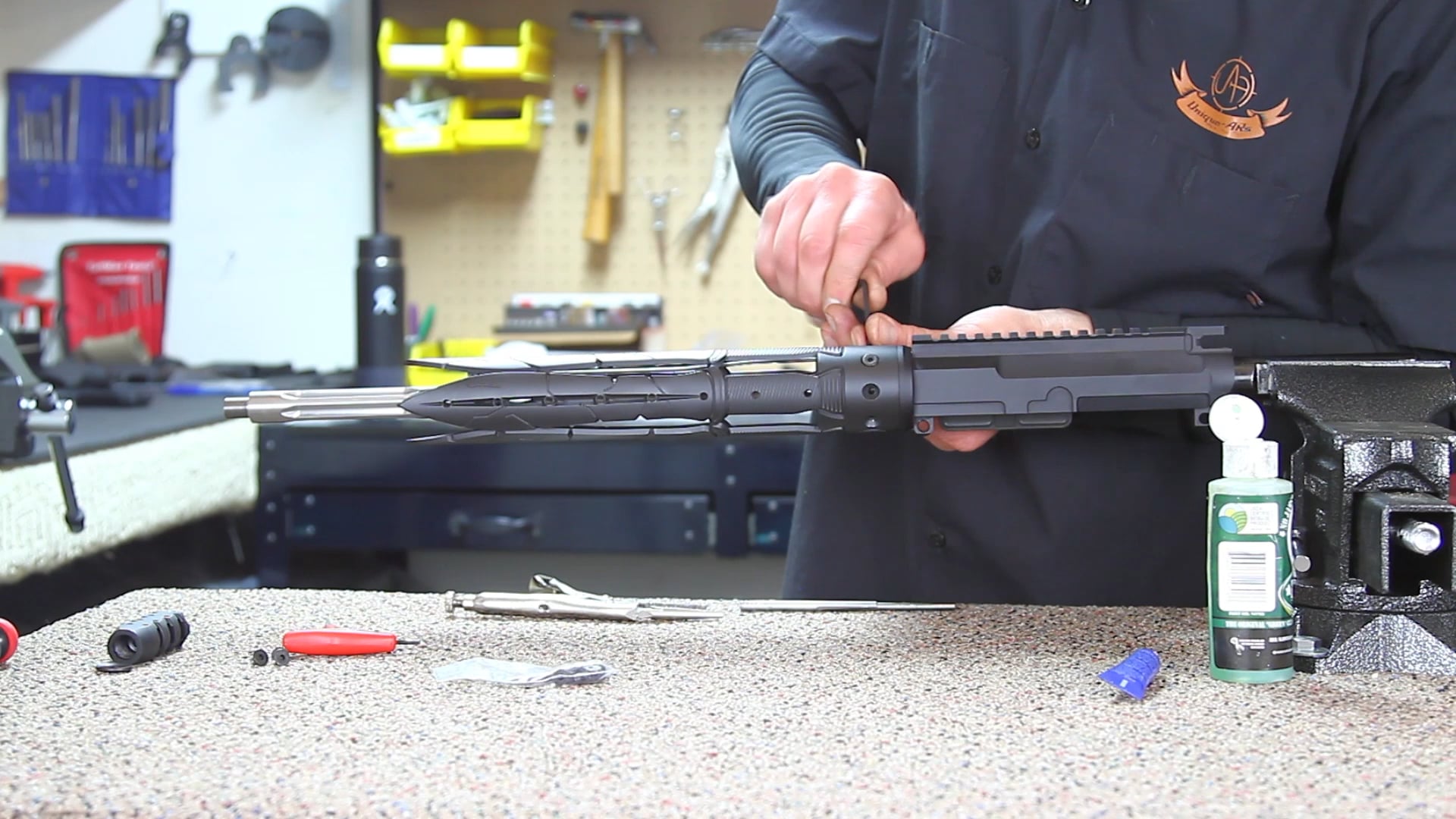 How to install handguard on Vimeo