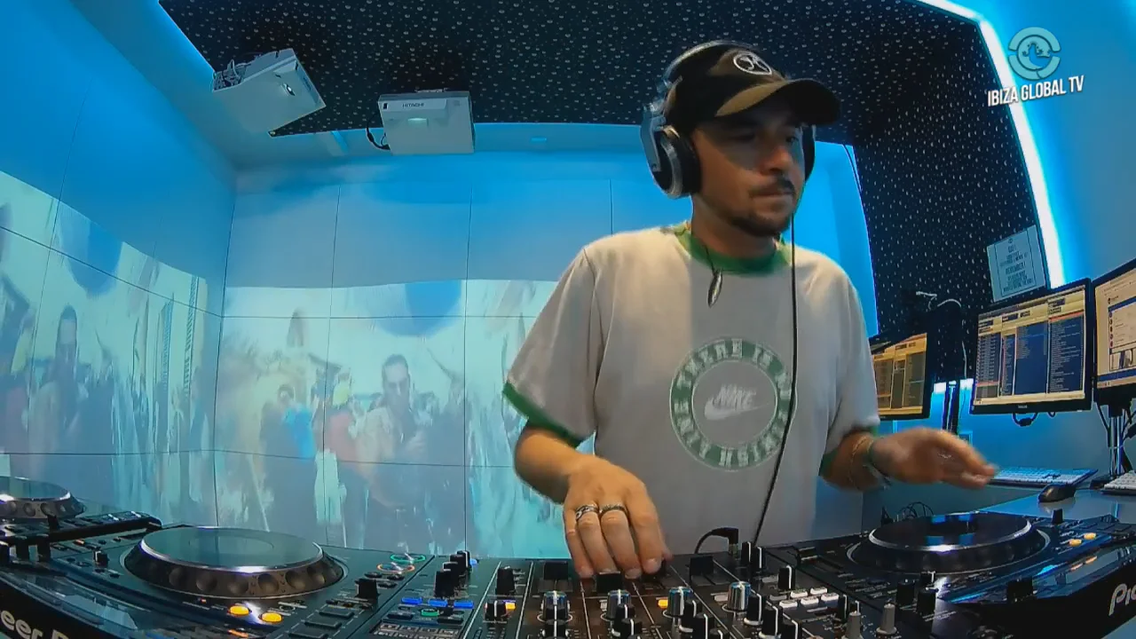 MATTEO PONZANO - IBIZA MUSIC THERAPY (4) on Vimeo