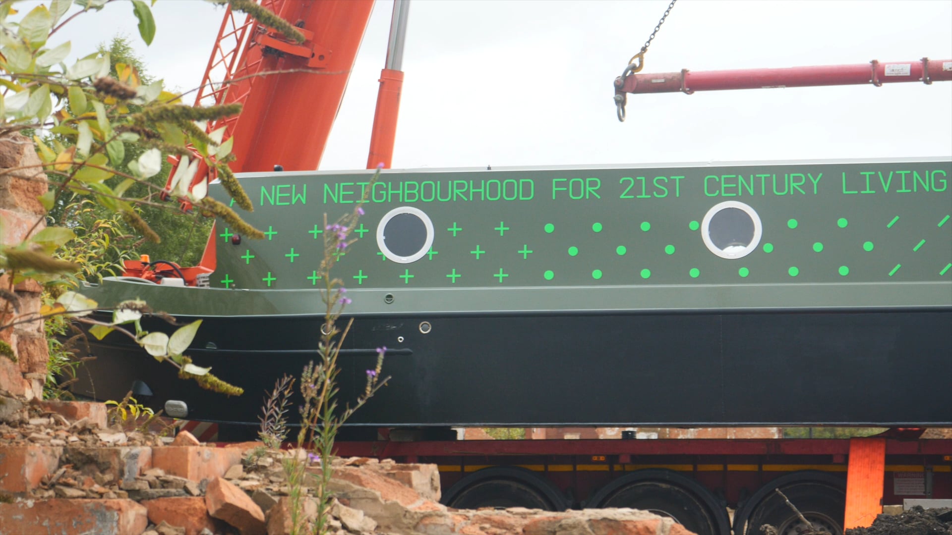 Meet the Port Loop barge on Vimeo