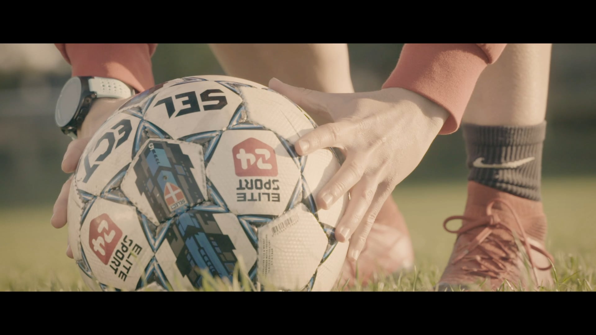 Free kick on Vimeo