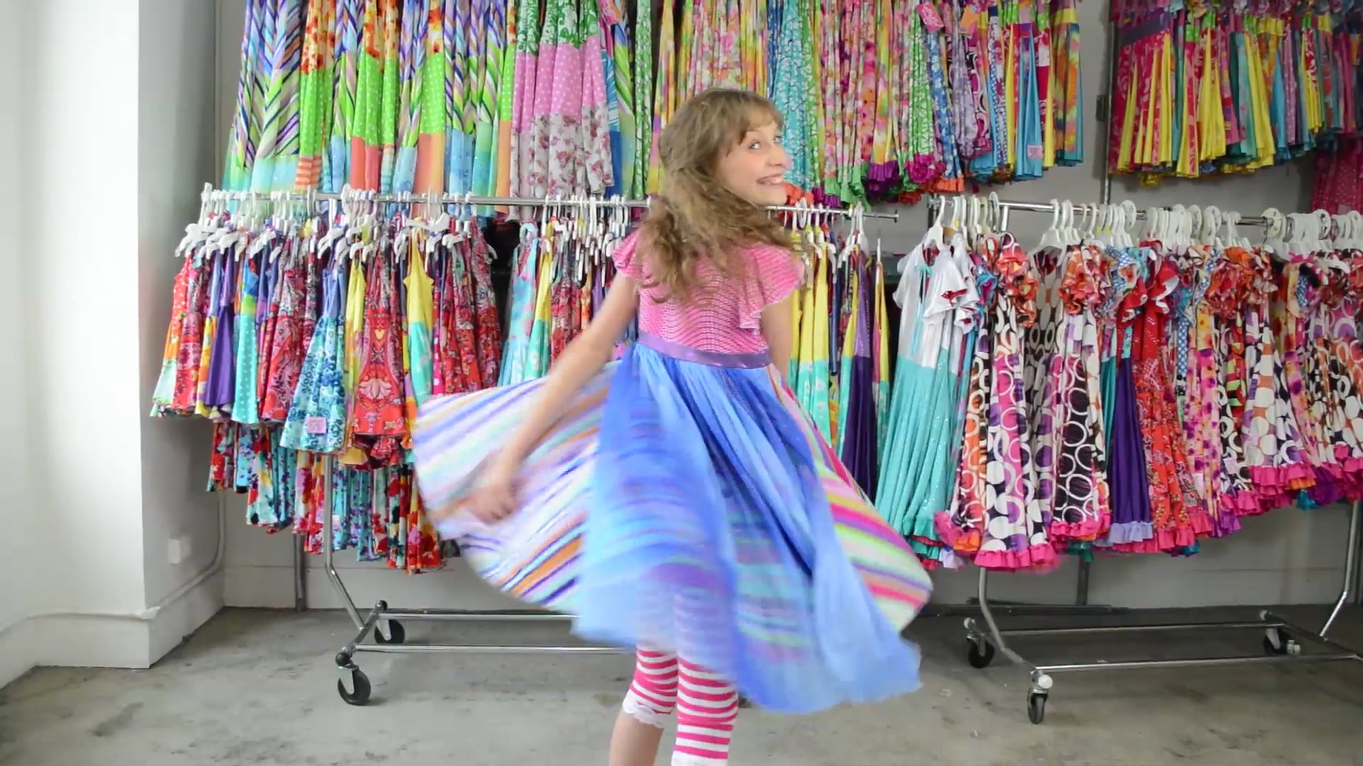 TwirlyGirl Day Dreaming Dress on Vimeo