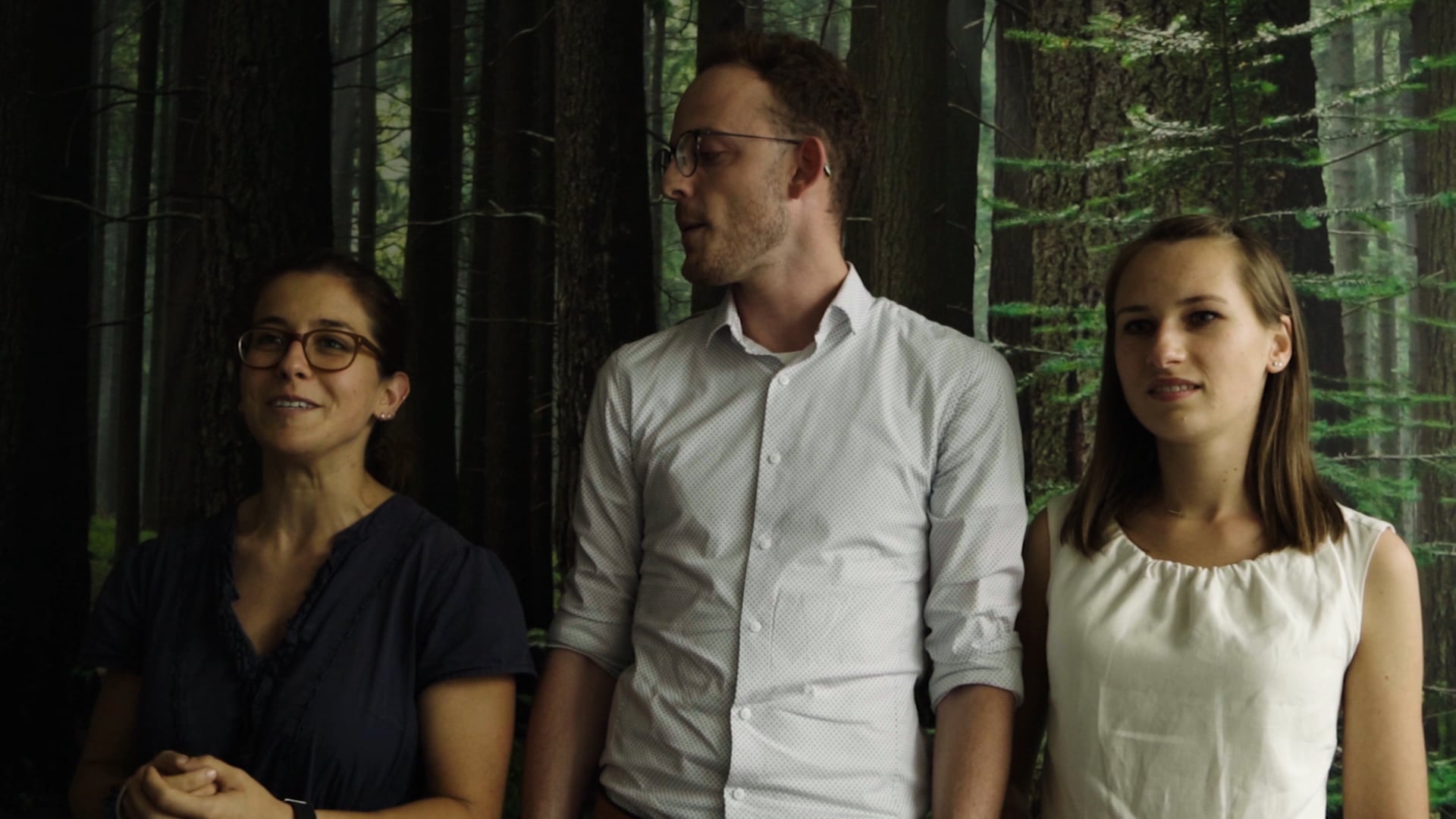 PhD students and postdocs present their work to Prof. Alexandre ...