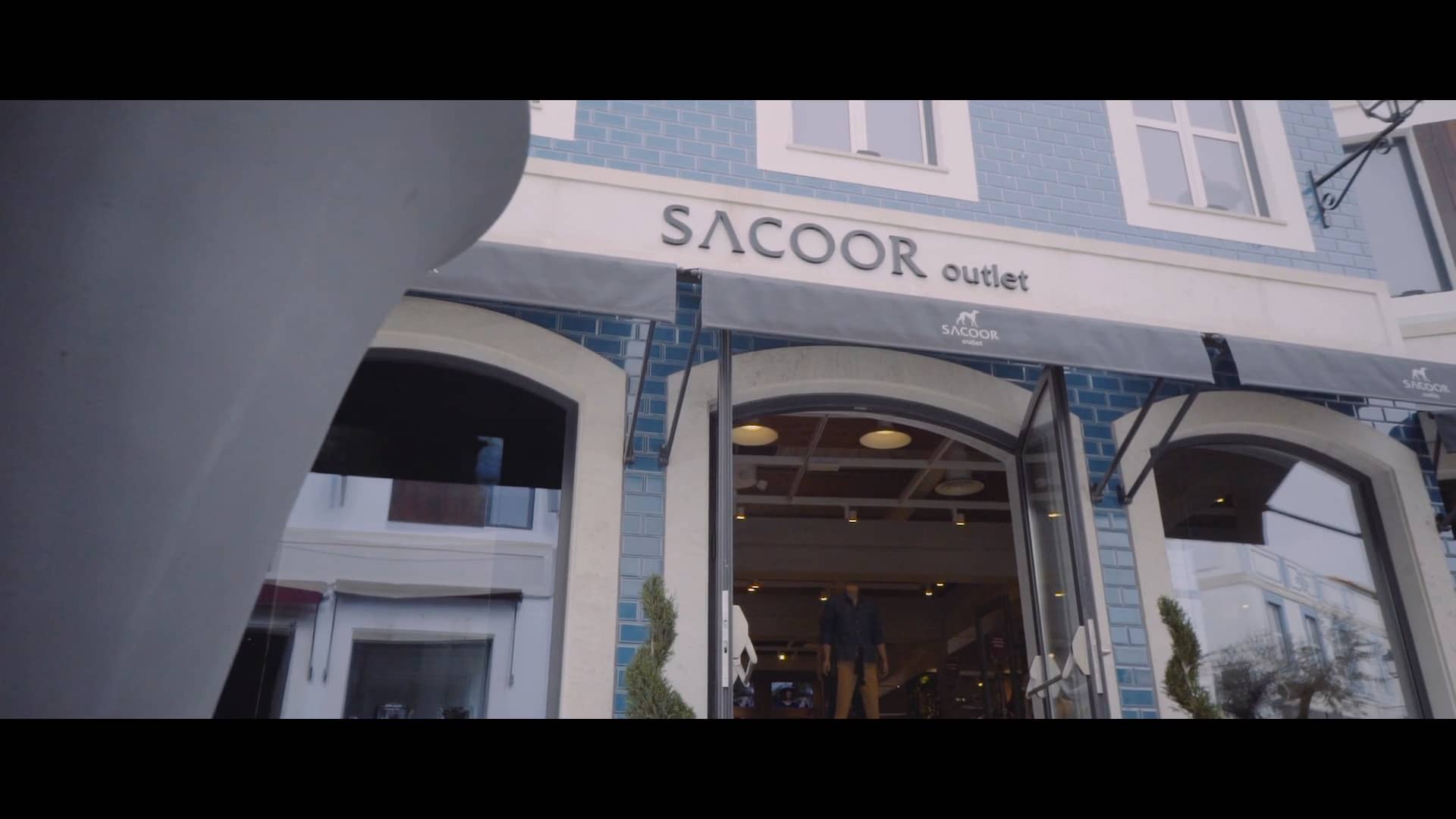 Sacoor Brothers | Outlet Store on Vimeo