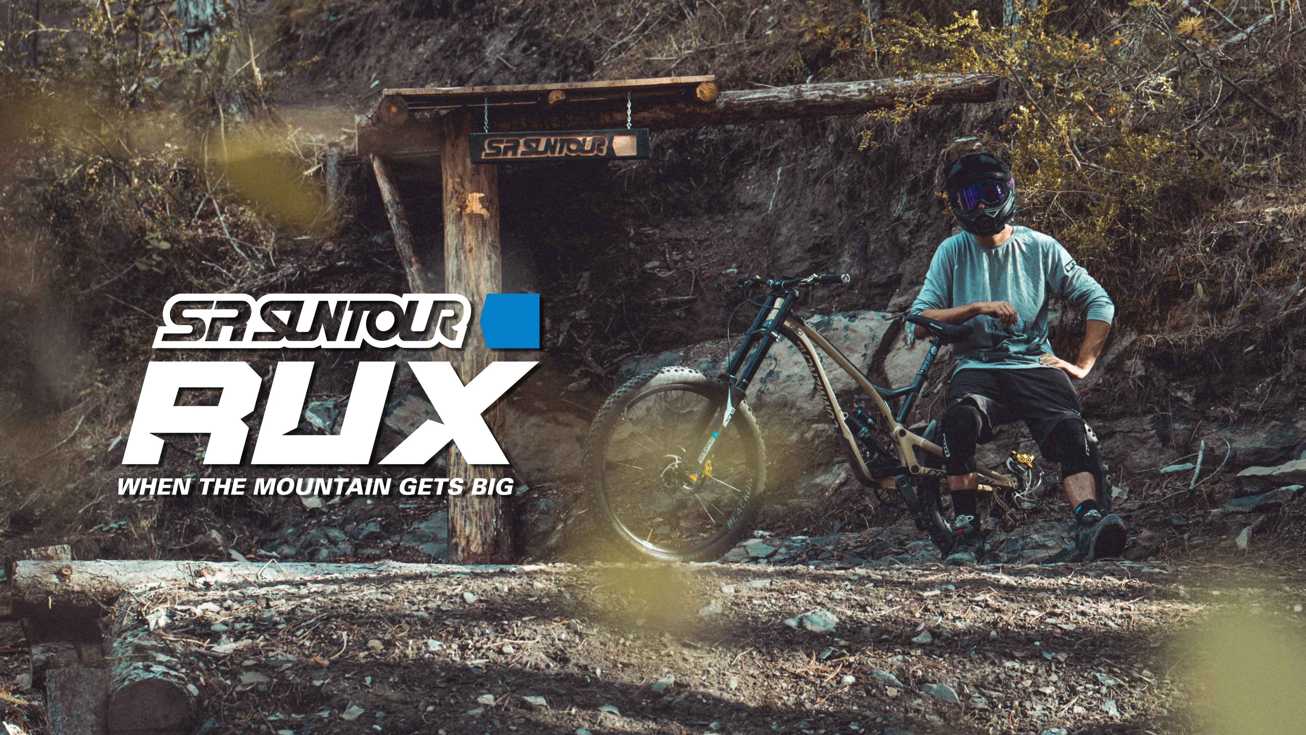 EVO Bike Park - SR Suntour RUX - CHAINSAW Black Line on Vimeo