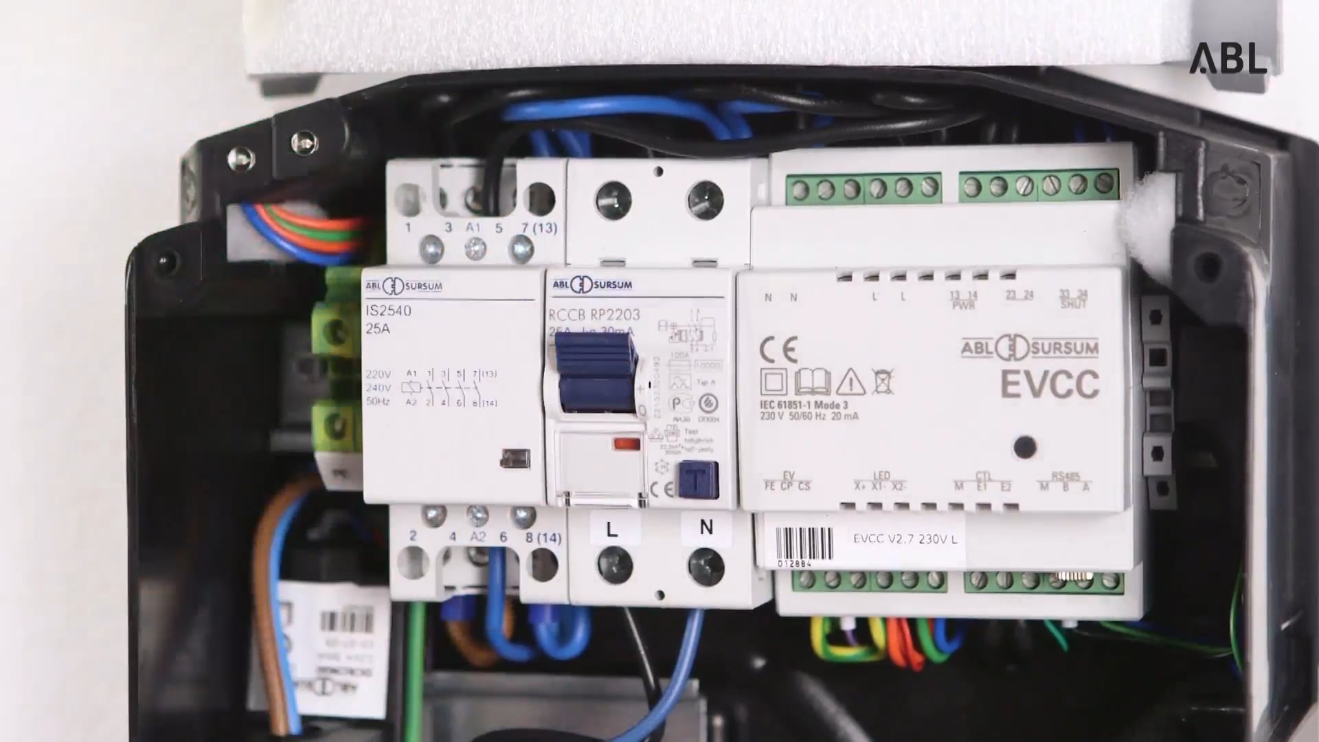 abl_emh1_installation_video on Vimeo