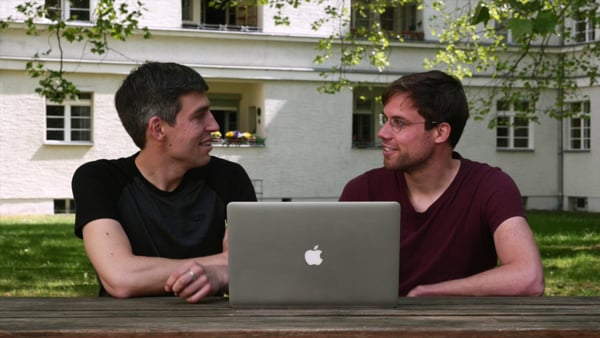 Loading View Controllers - Swift Talk - objc.io