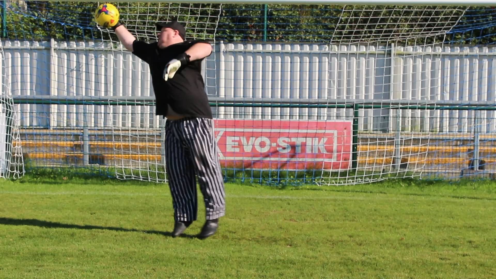 Roly Poly Goalie Pie From Eat Square on Vimeo