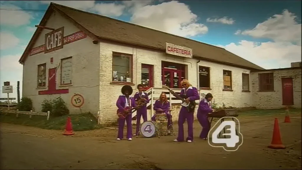 E4 CONTINUITY IDENT CAFE