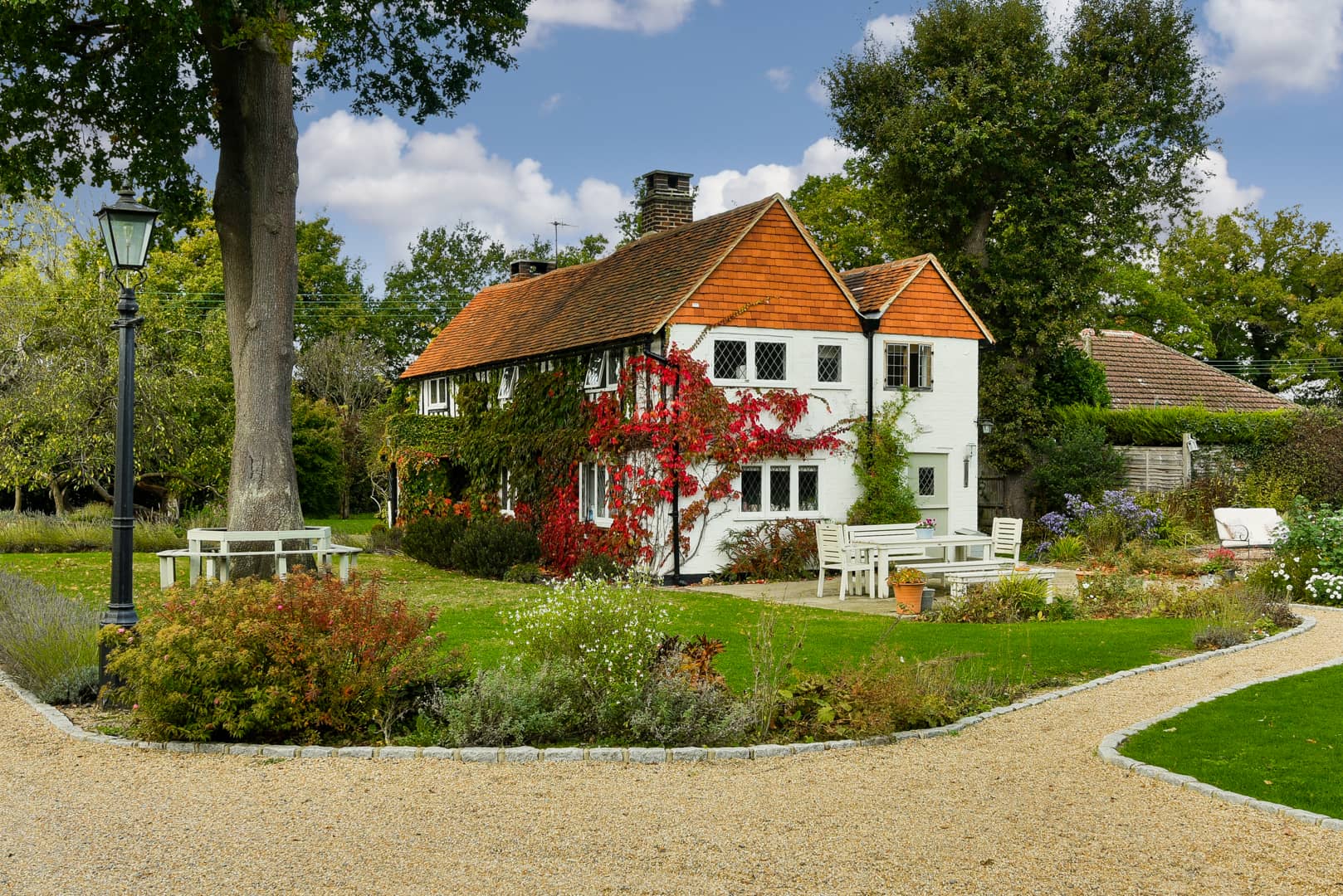 Chapel Road, Smallfield, Horley - Ralph James on Vimeo