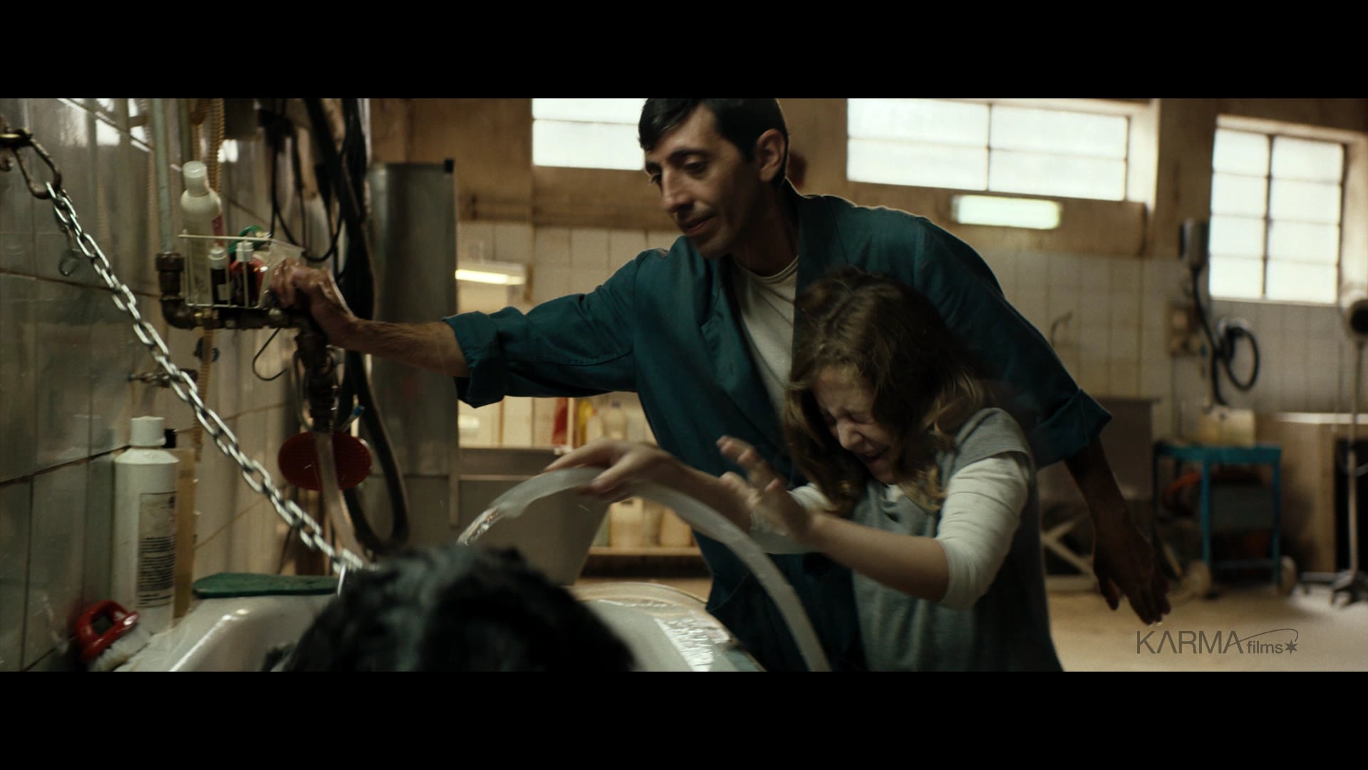 DOGMAN | Tráiler subtitulado al español | HD on Vimeo