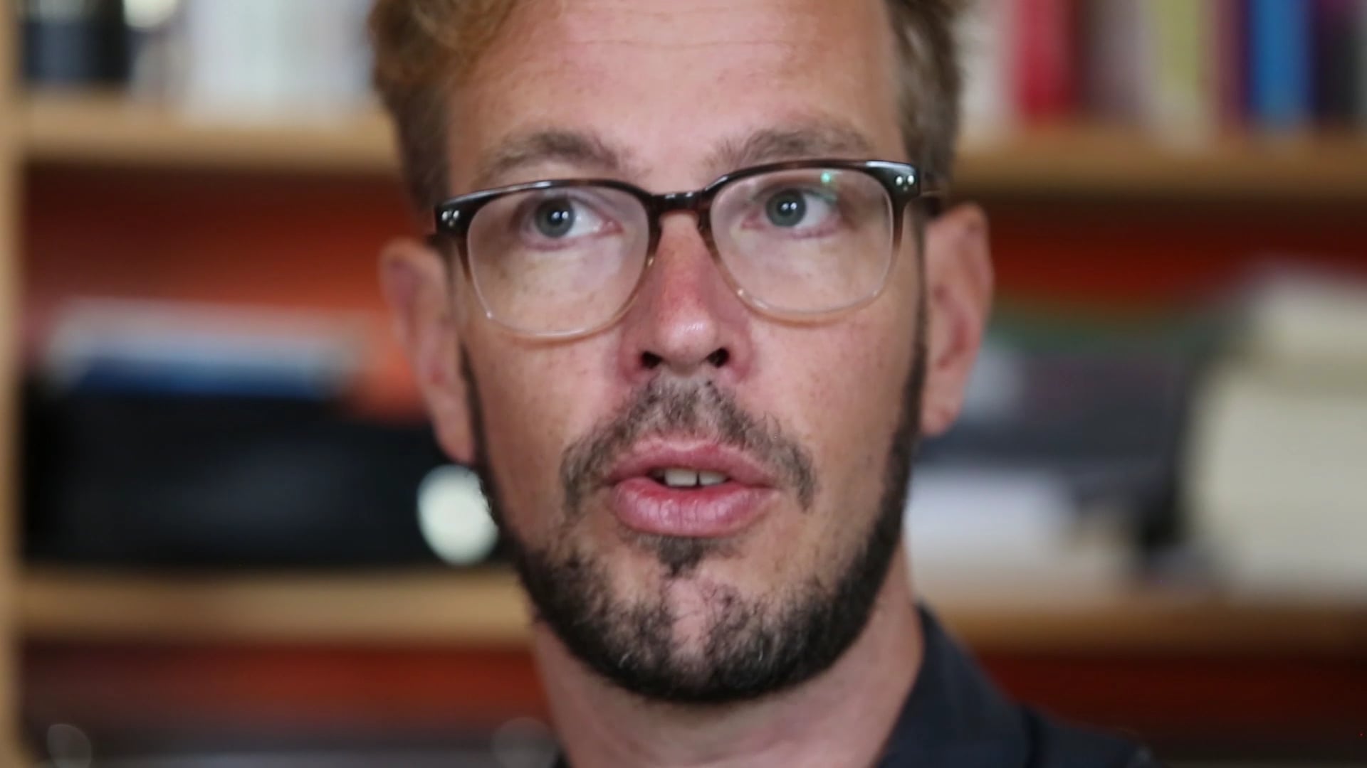 Michiel - Iedereen zijn eigen kleine wereldbeeldje on Vimeo