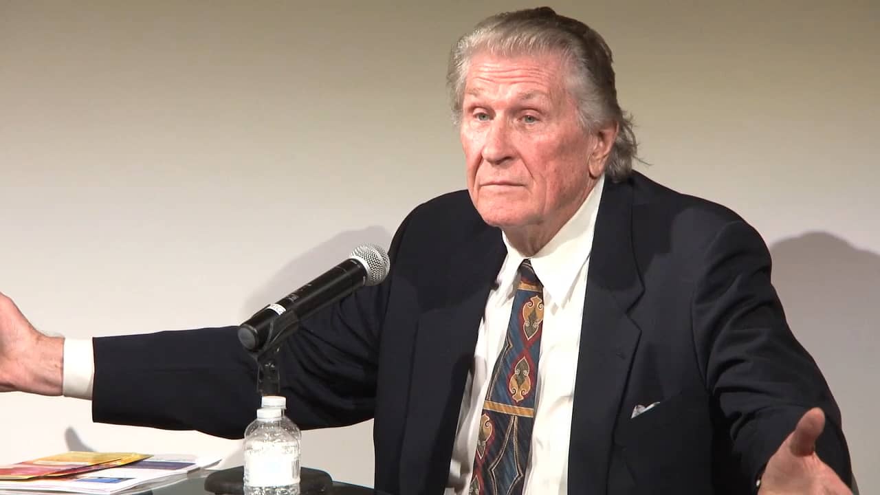 A Conversation with Sherrill Milnes on Vimeo