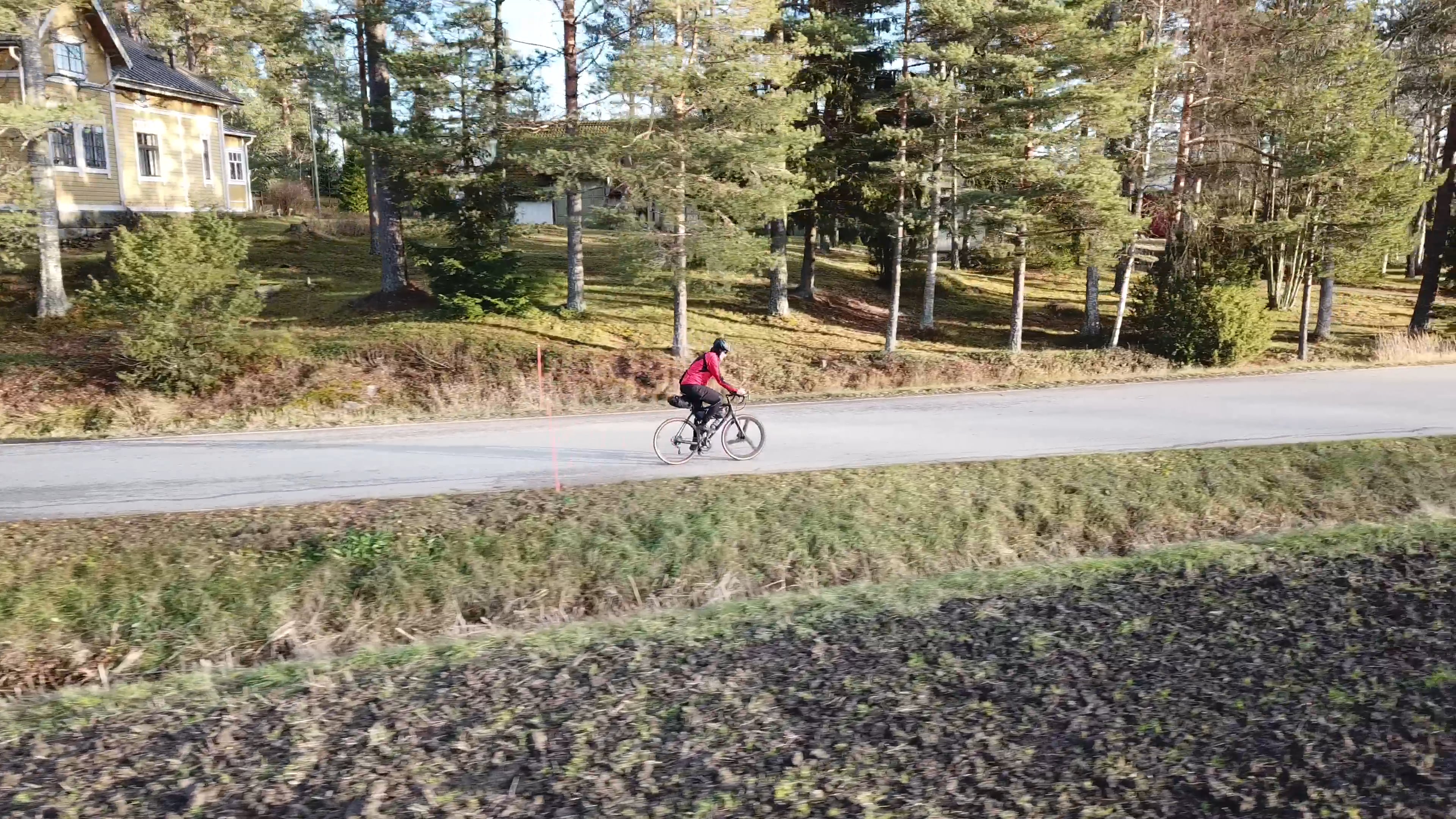 Sunny autumn bike ride. Turku- Paimio- Tarvasjoki-Turku on Vimeo