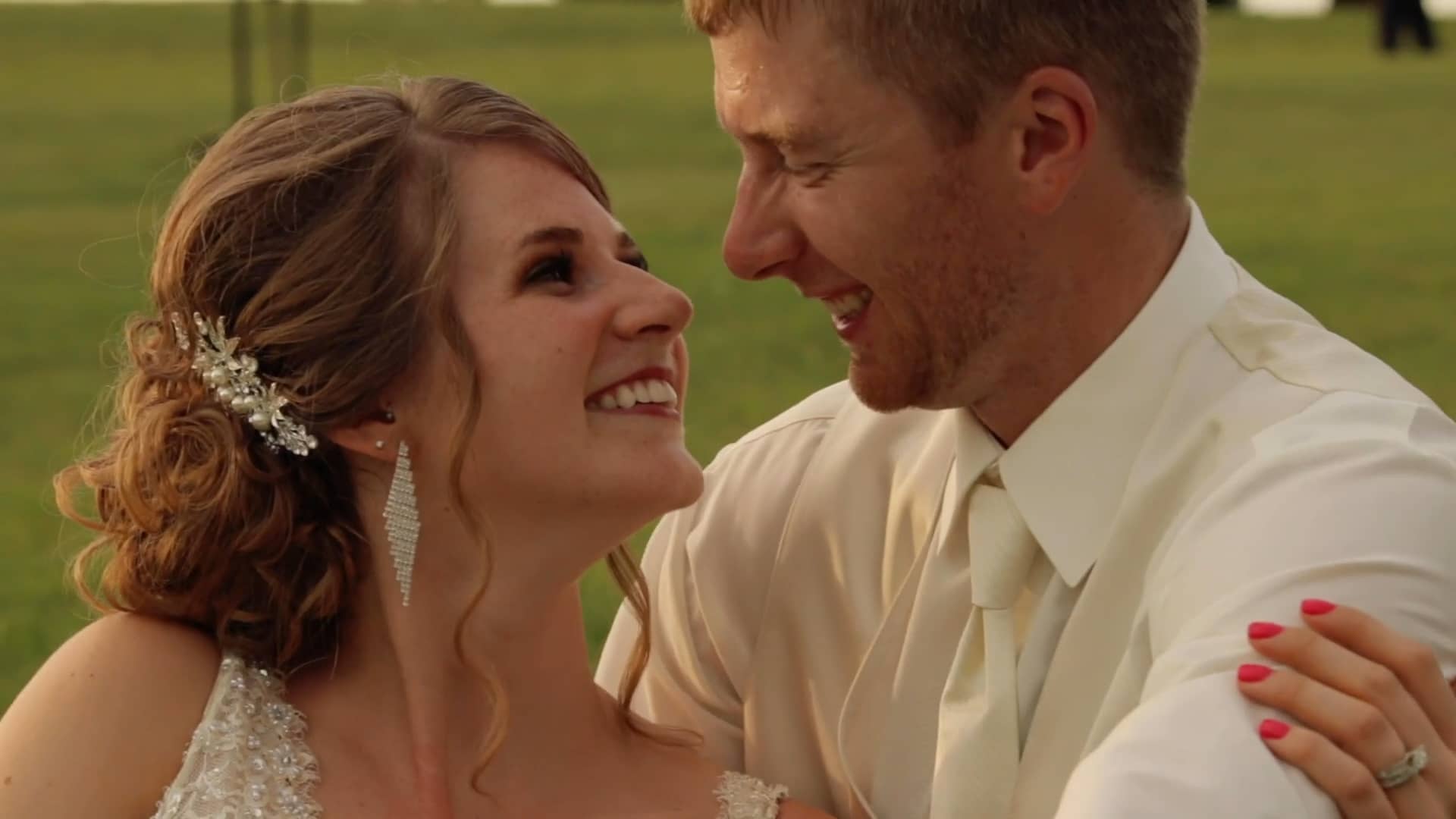 Mikayla + Ross on Vimeo