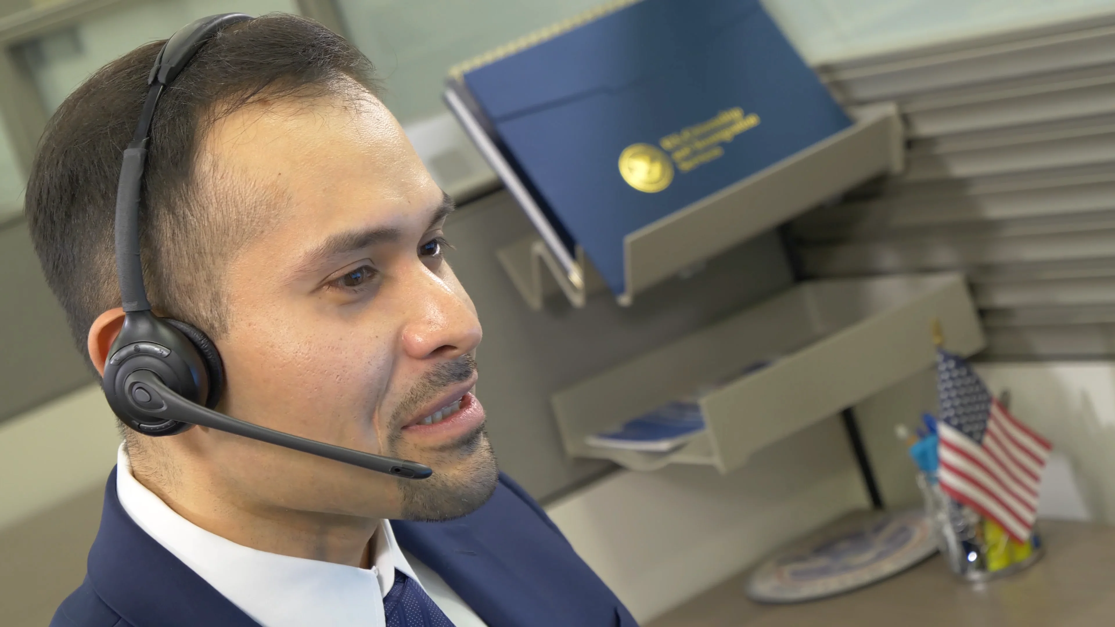 USCIS Contact Center B-roll