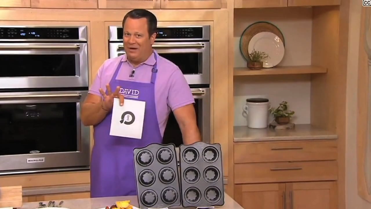 Chef Tony Bacon Bowl Pan on QVC's 'In the Kitchen with David' on Vimeo