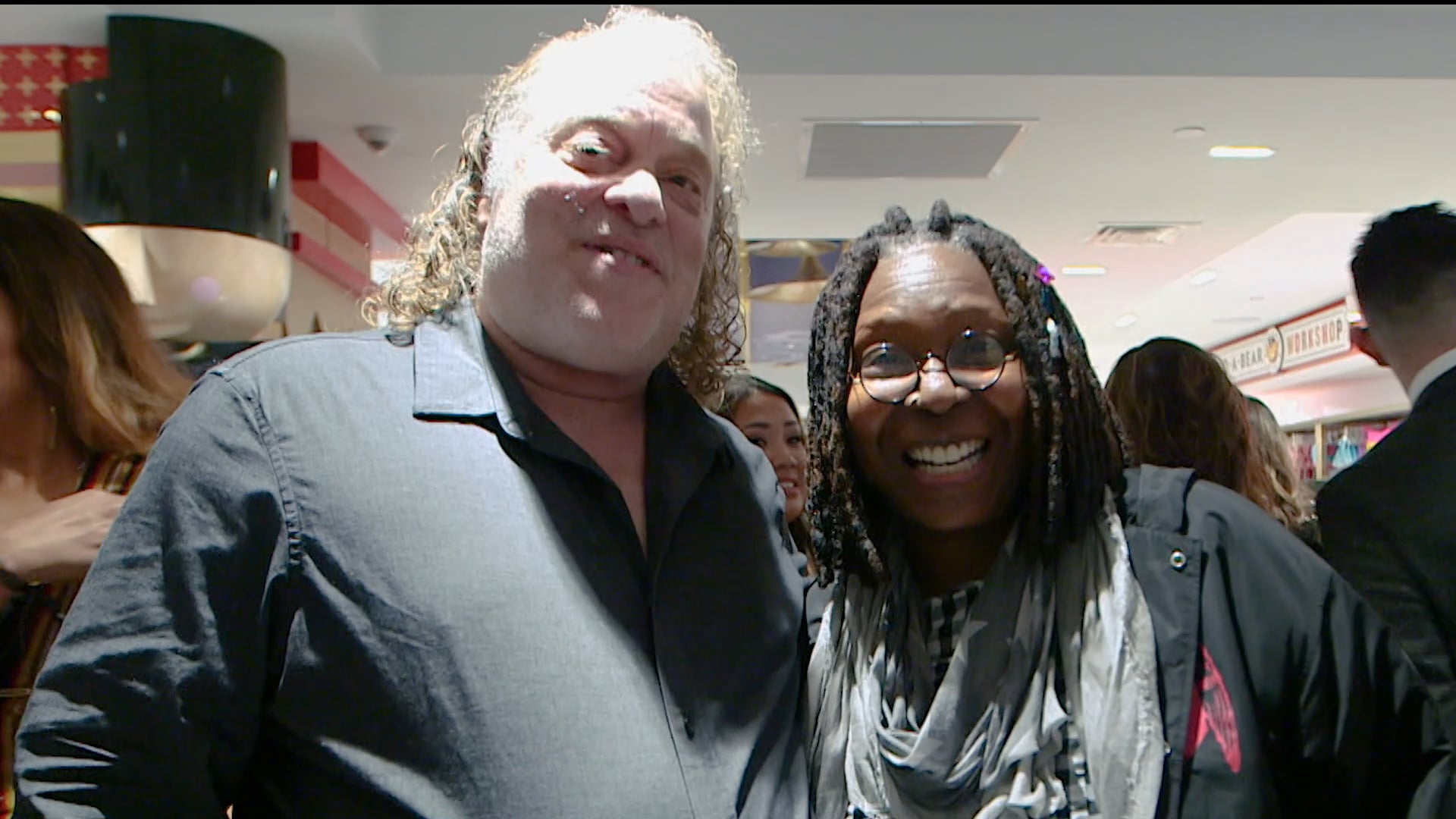 MFarr n Whoopi_2 on Vimeo