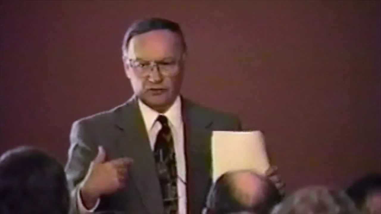 Strategic Truths From the Trenches - Fred Dickason and Victor Matthews ...