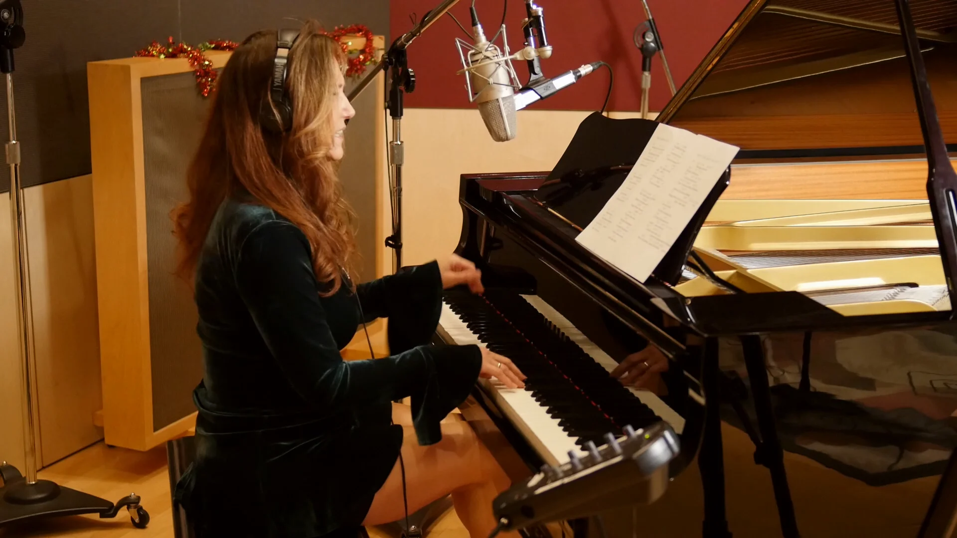 Dalene Christmas Song 01 on Vimeo