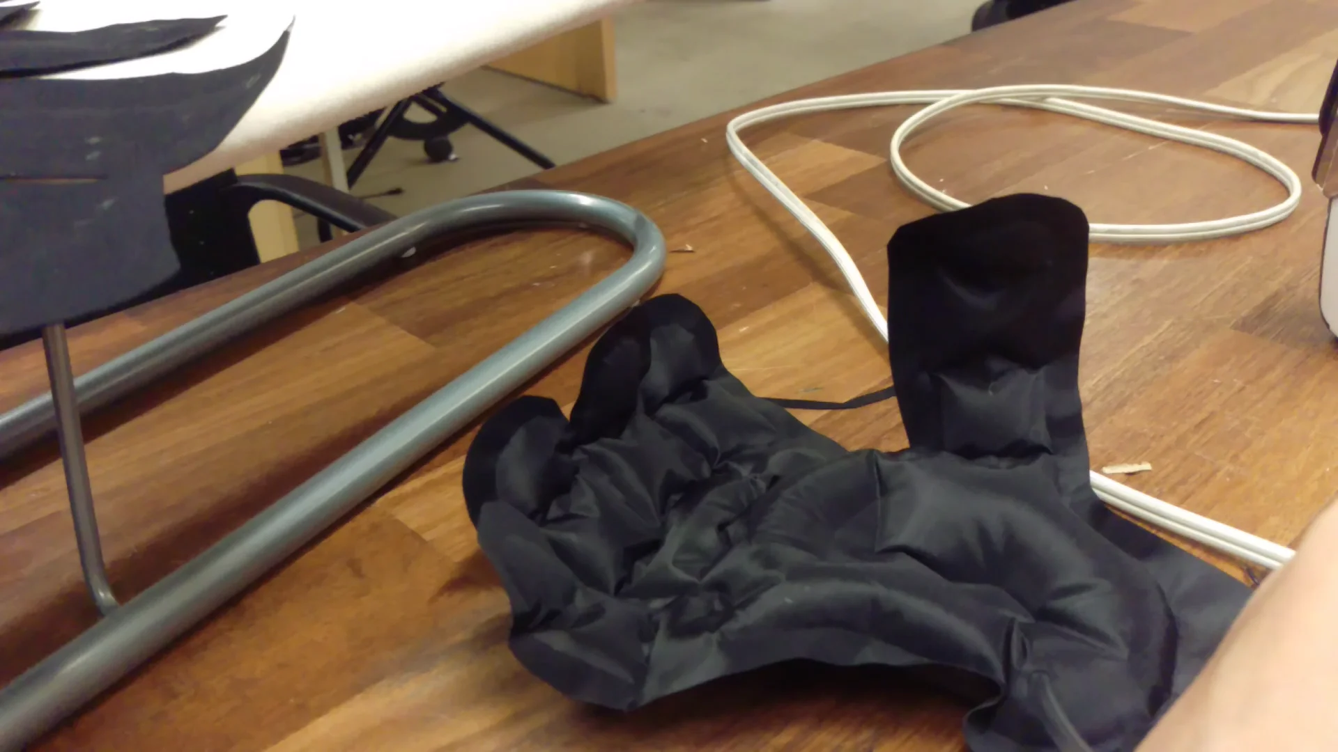 Inflatable Hand on Vimeo