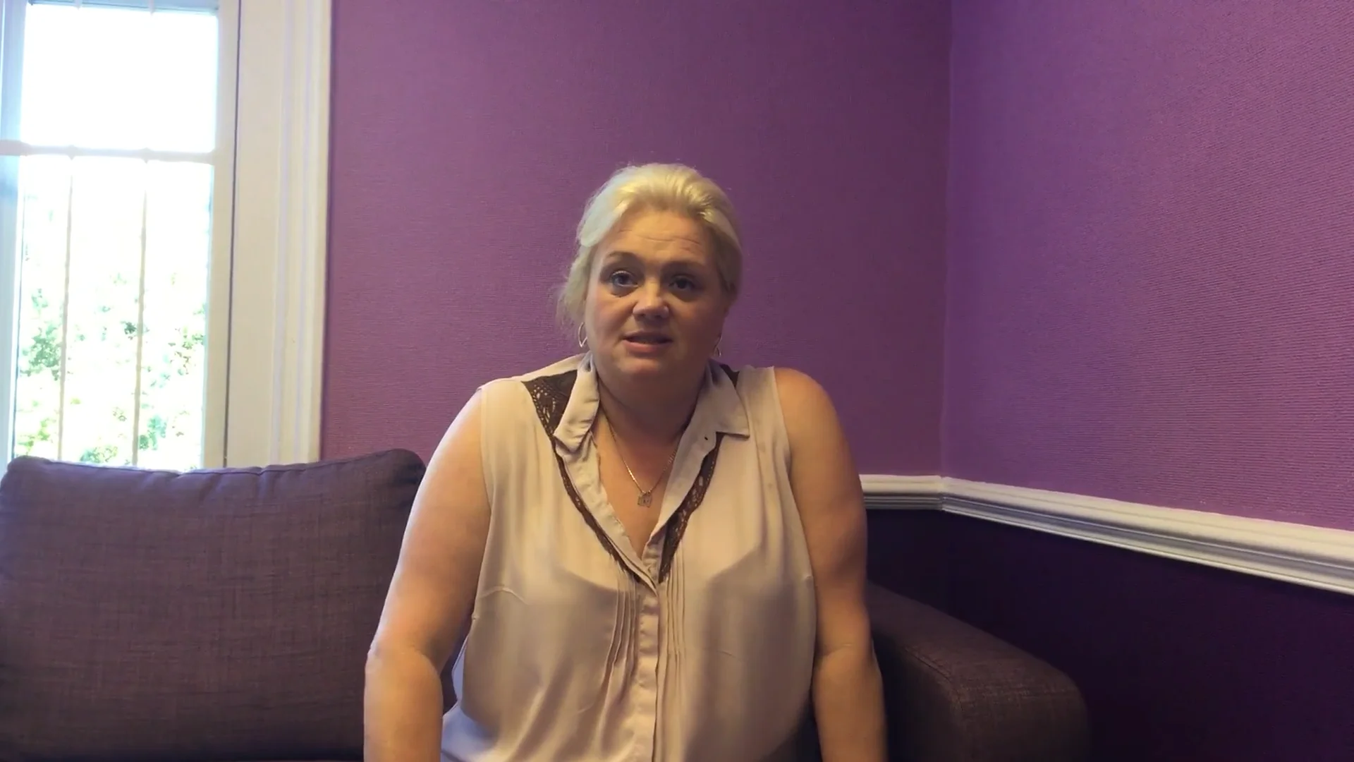 Caroline Smile Makeover - Testimonial on Vimeo