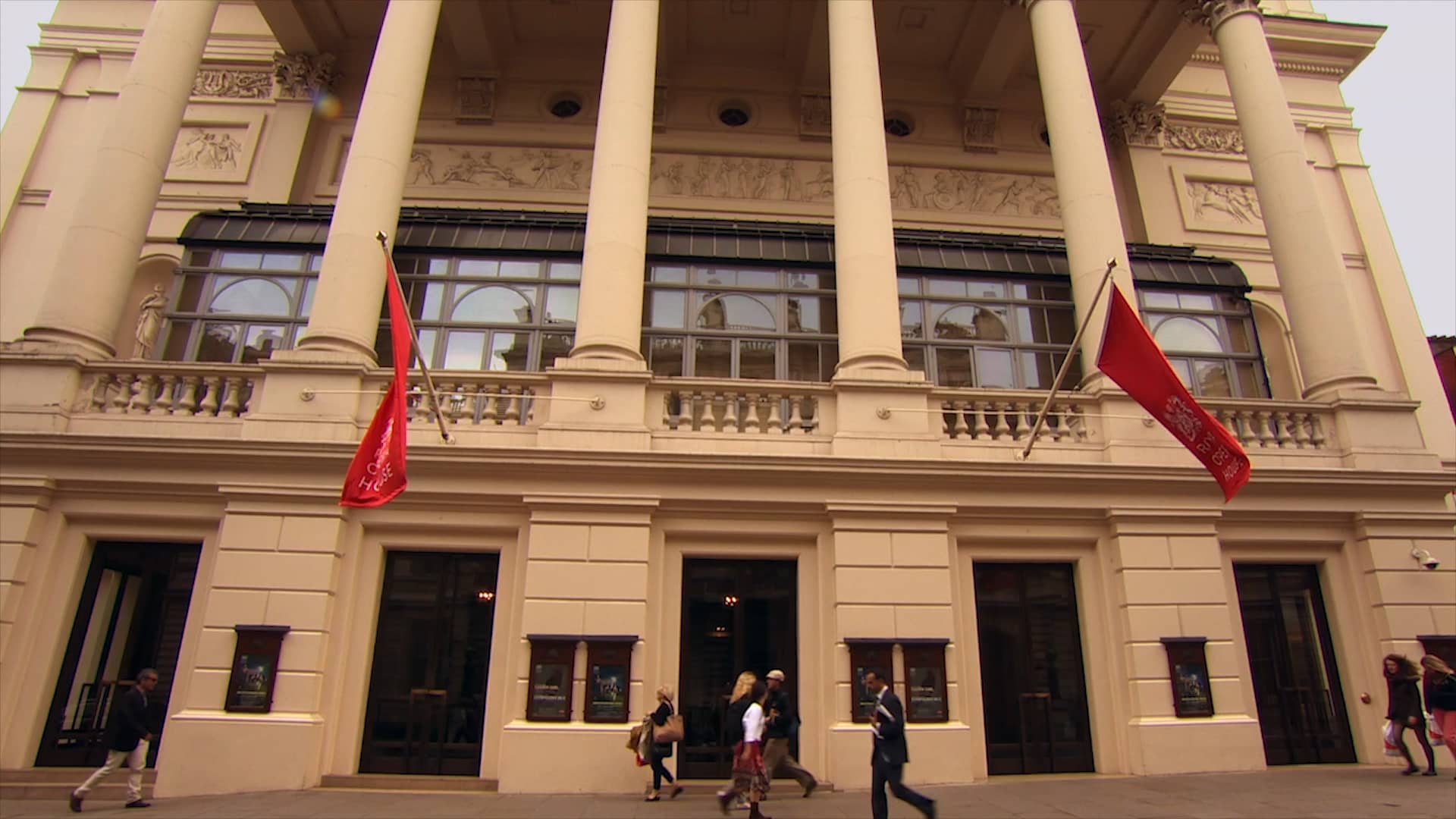 Pinny Grylls: Arts Reel on Vimeo