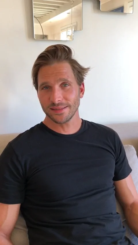 Témoignage de Benoît Gonzalez, Mannequin professionnel on Vimeo