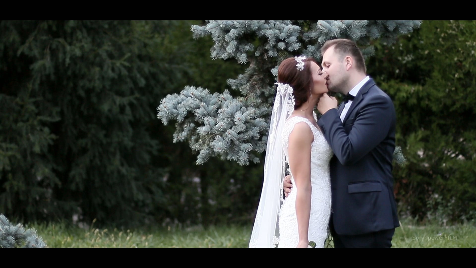 Crina + Cristian on Vimeo